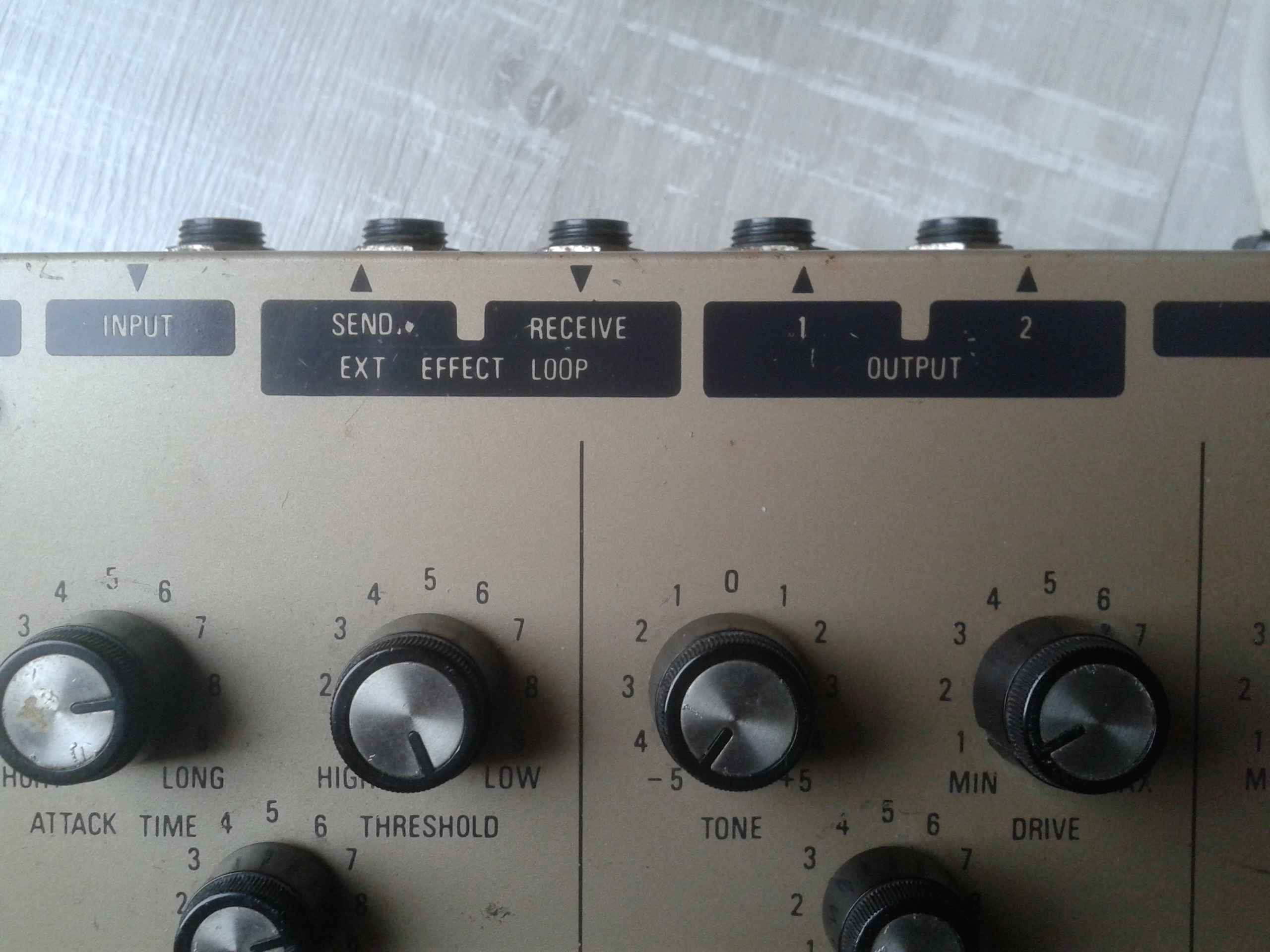 UE-300 - Ibanez UE-300 - Audiofanzine
