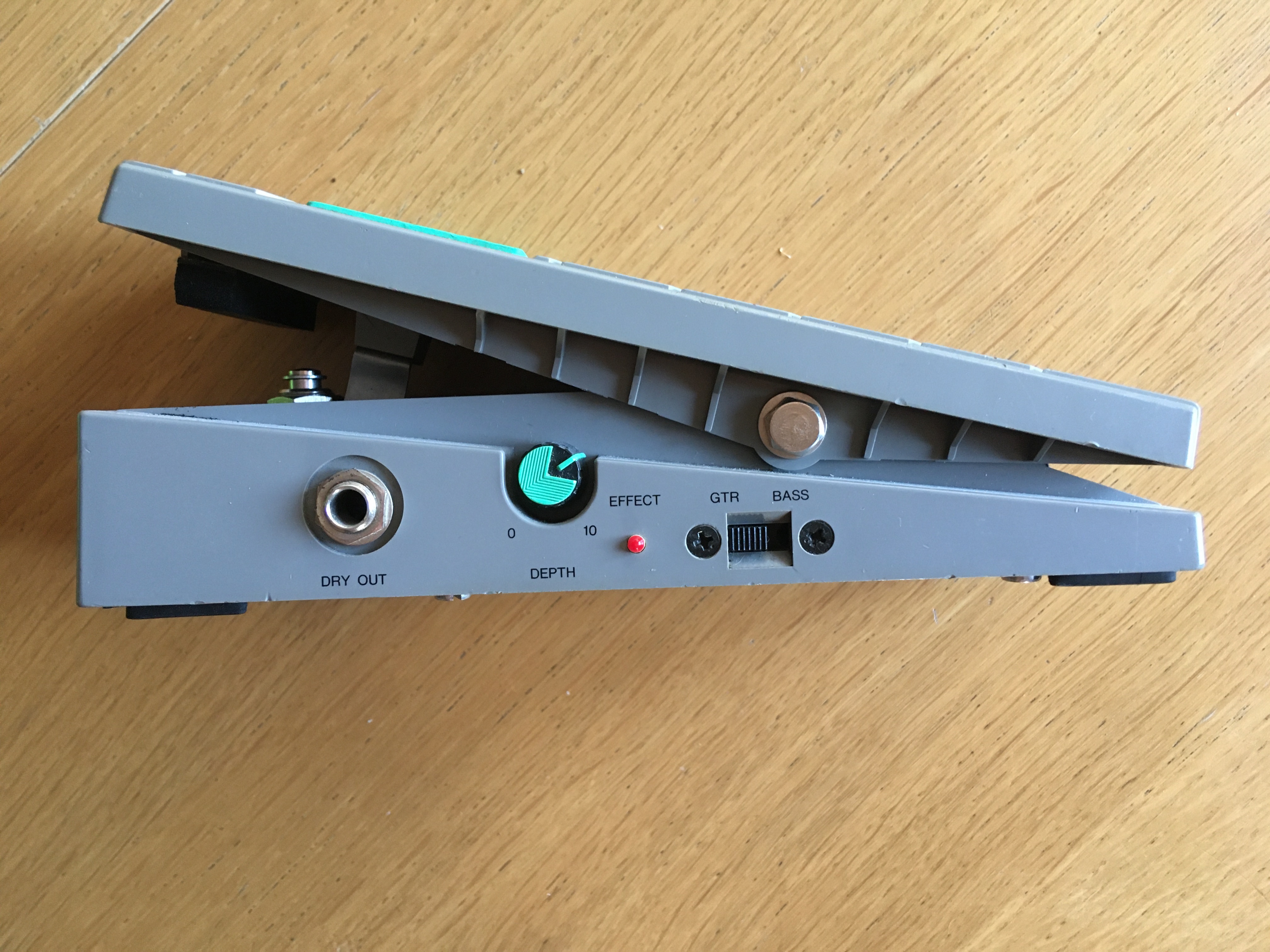 WH10 Wah Wah - Ibanez WH10 Wah Wah - Audiofanzine