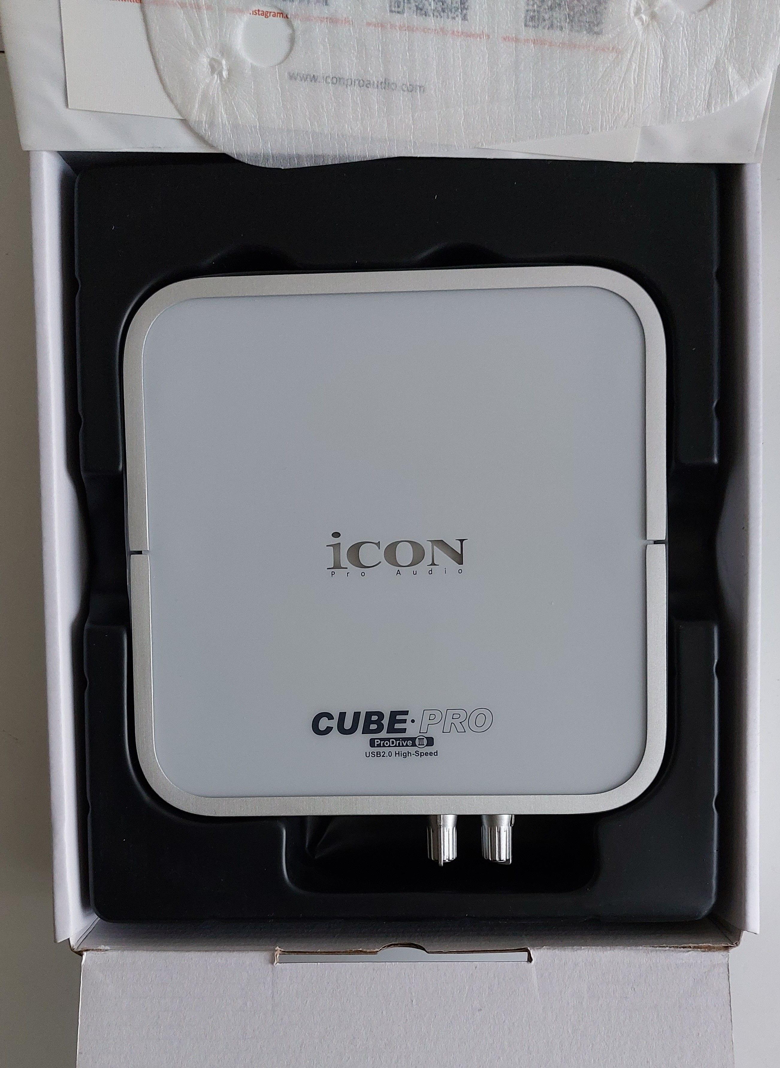 Cube Pro - iCon Cube Pro - Audiofanzine