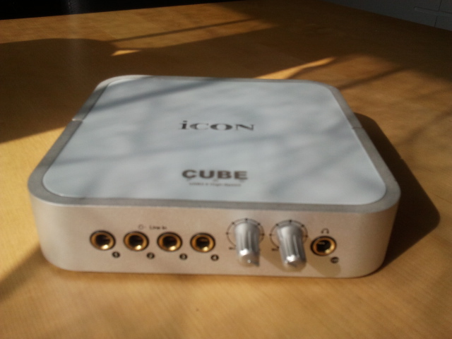 Cube Pro - iCon Cube Pro - Audiofanzine