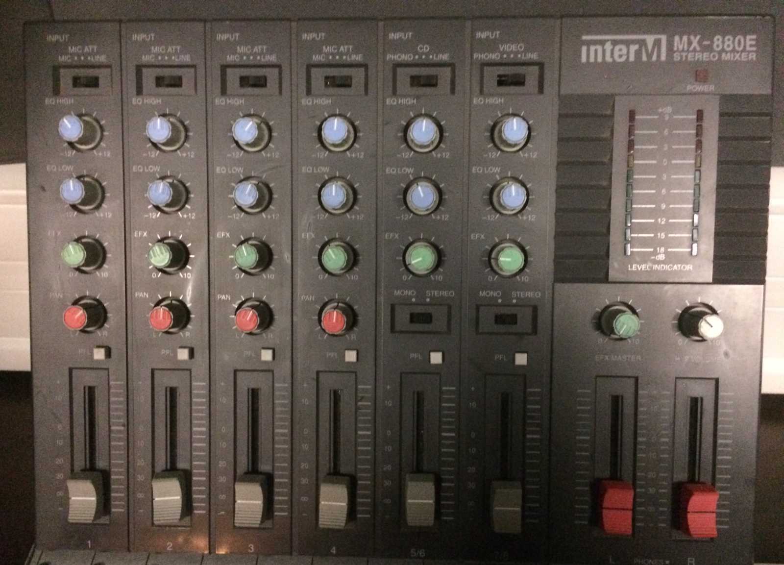 MX-880E - Inkel MX-880E - Audiofanzine