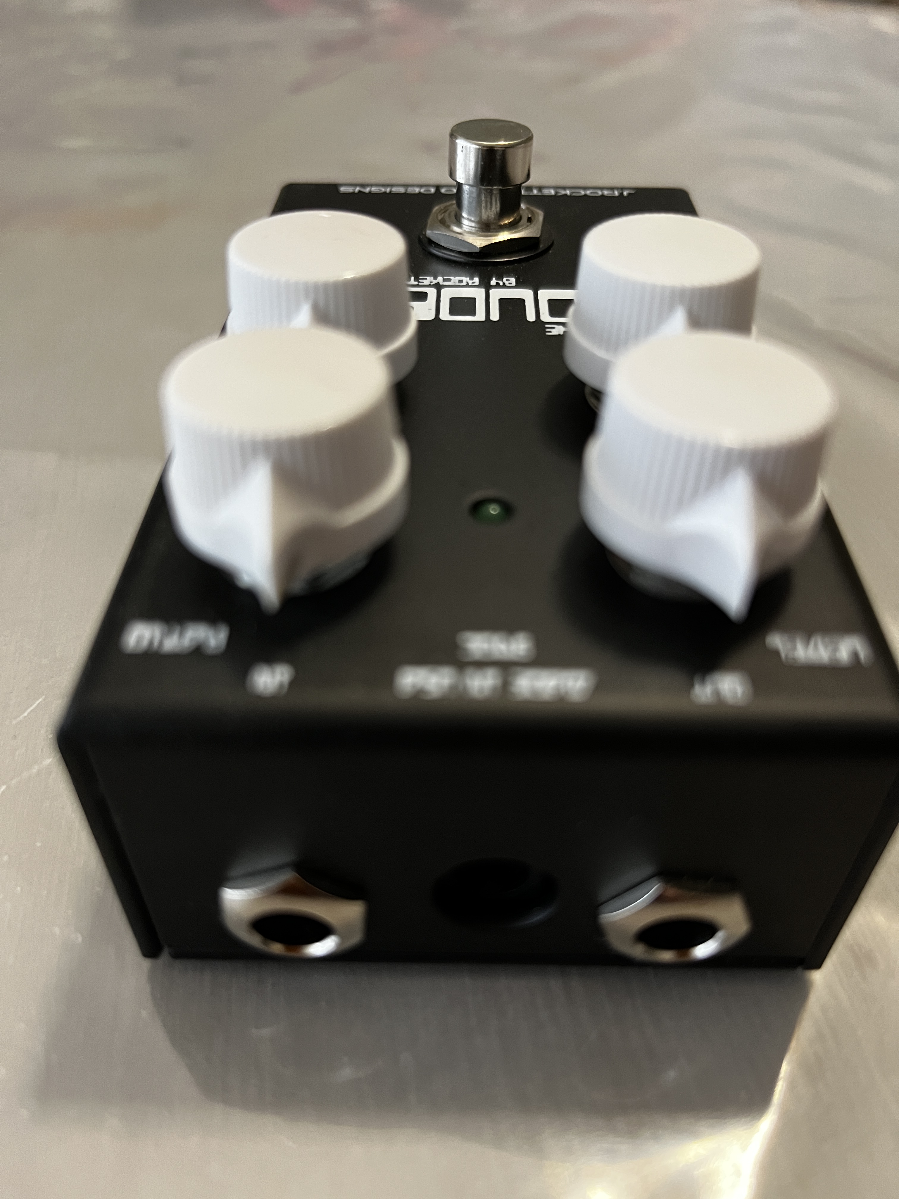 The Dude V2 - J. Rockett Audio Designs The Dude V2 - Audiofanzine
