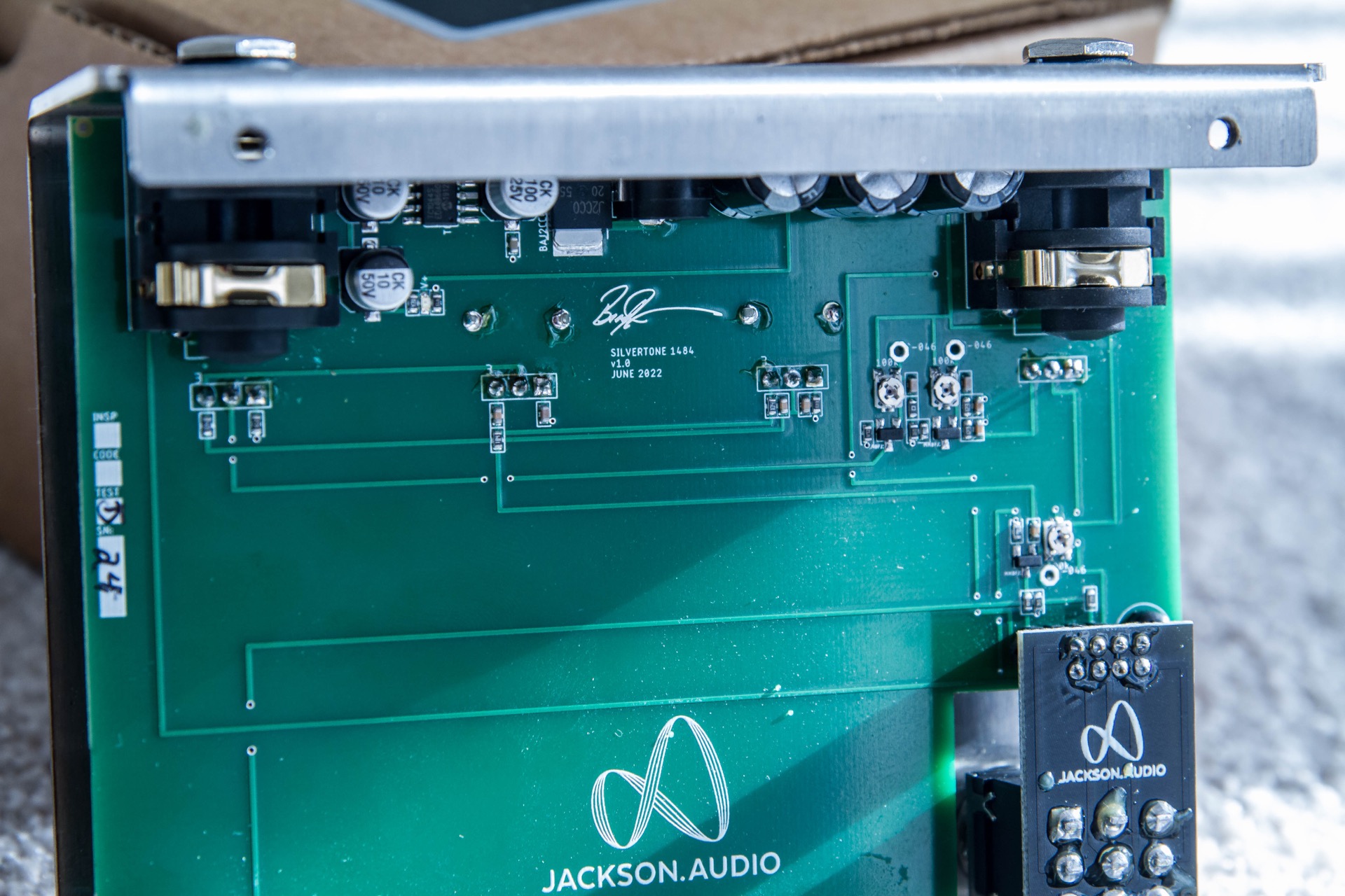 1484 Twin Twelve - Jackson Audio 1484 Twin Twelve - Audiofanzine