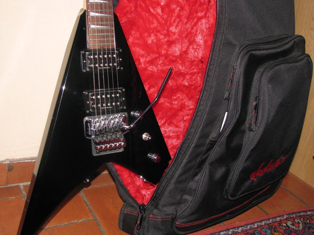 JS32 KING V - Jackson JS32 King V - Audiofanzine