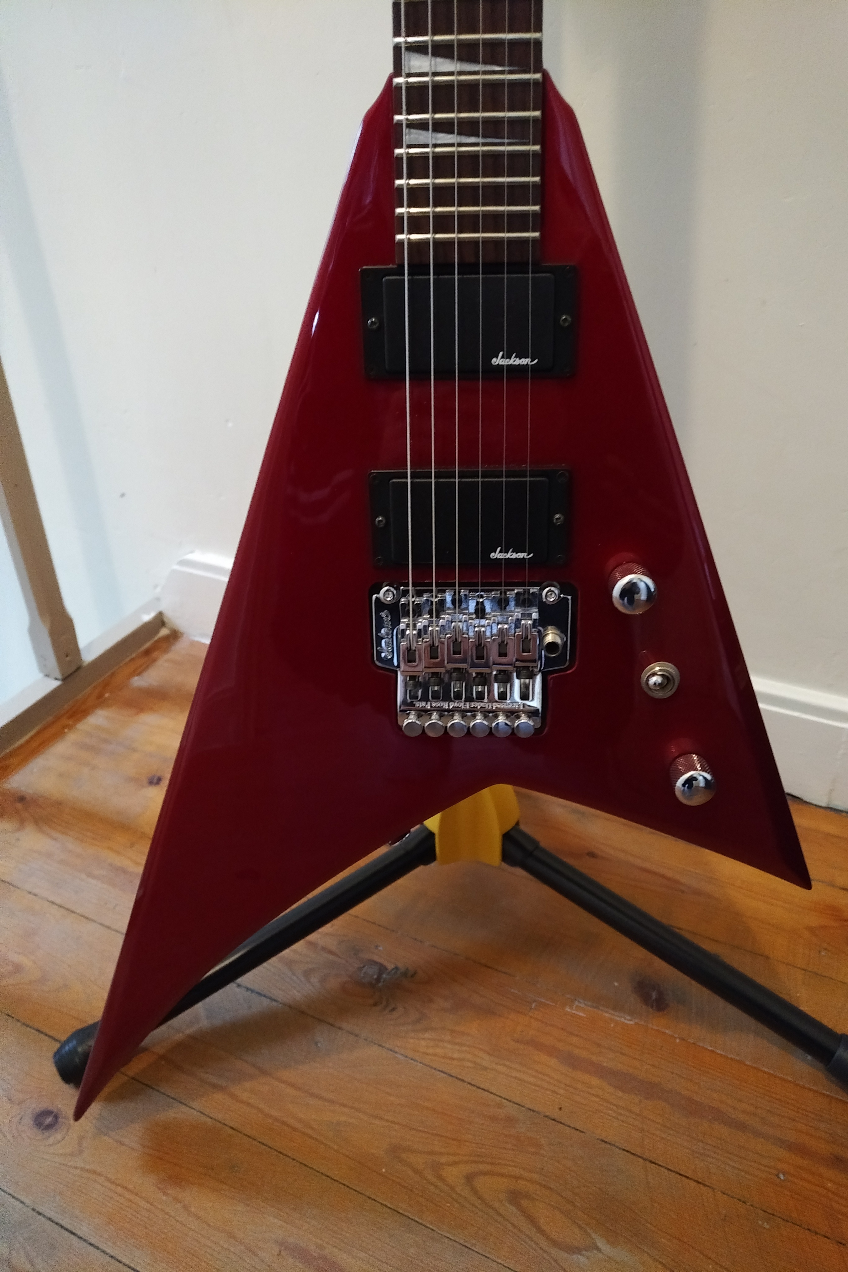 JS32 RHOADS - Jackson JS32 Rhoads - Audiofanzine