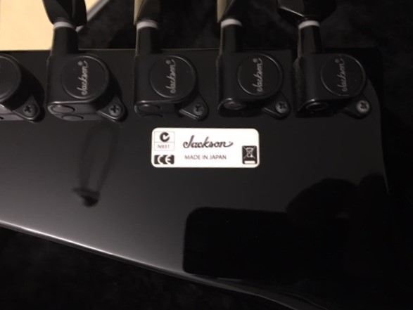 Slat 3-7 Soloist Archtop 7 Strin Jackson - Audiofanzine