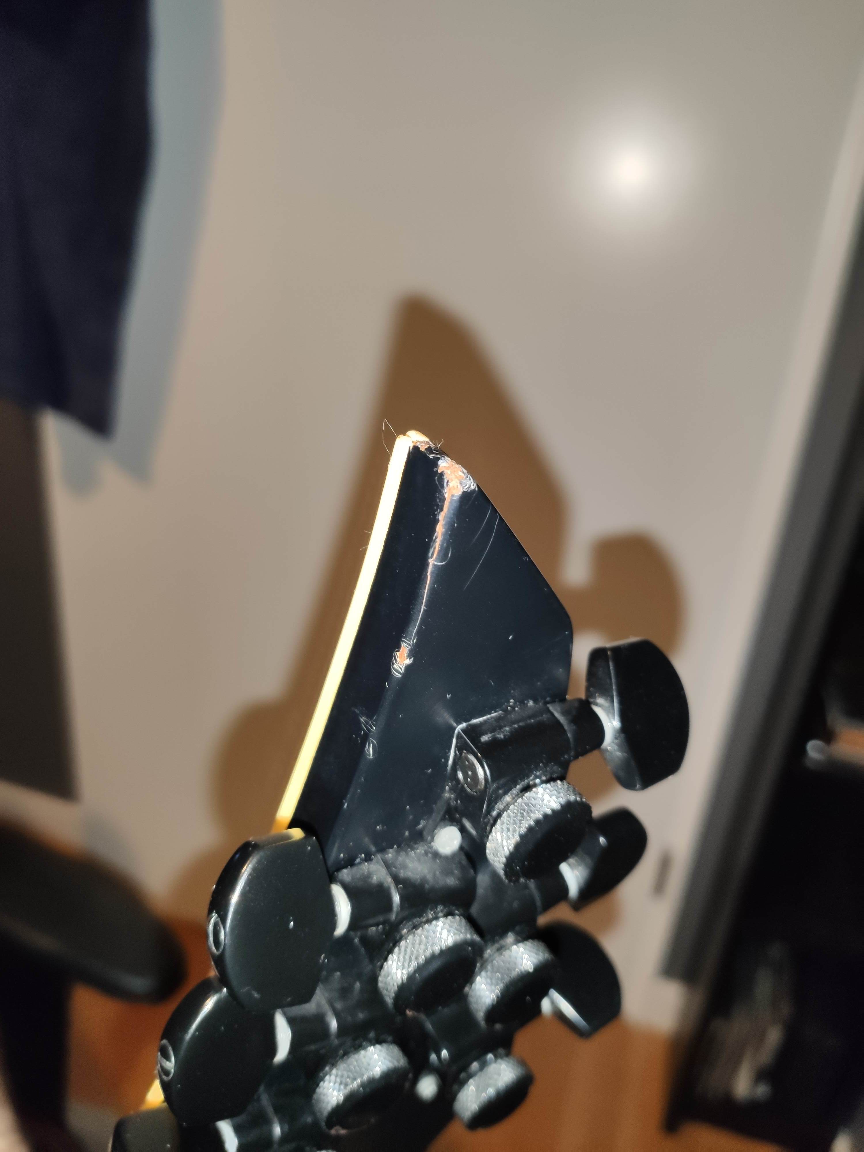 SLSMG Super Lightweight Soloist Jackson - Audiofanzine