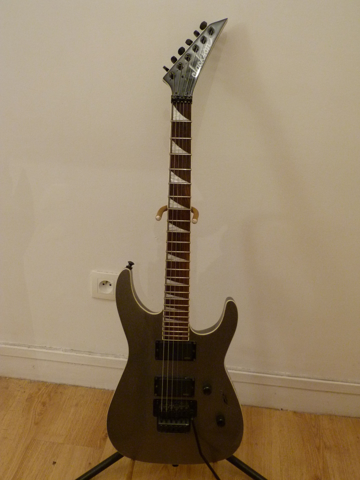 SUPER LIGHT SOLOIST SLSXMG - Jackson Super Light Soloist SLSXMG ...