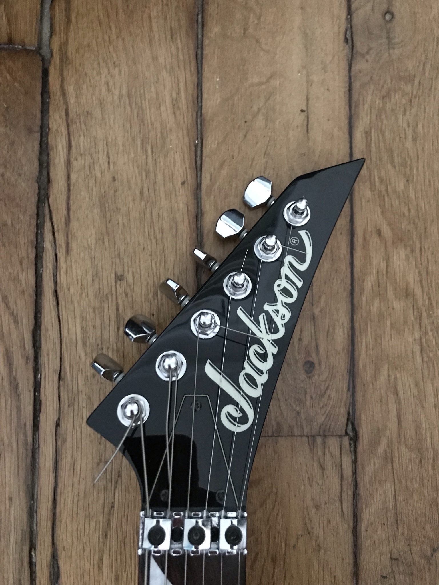 WRXT Warrior - Jackson WRXT Warrior - Audiofanzine