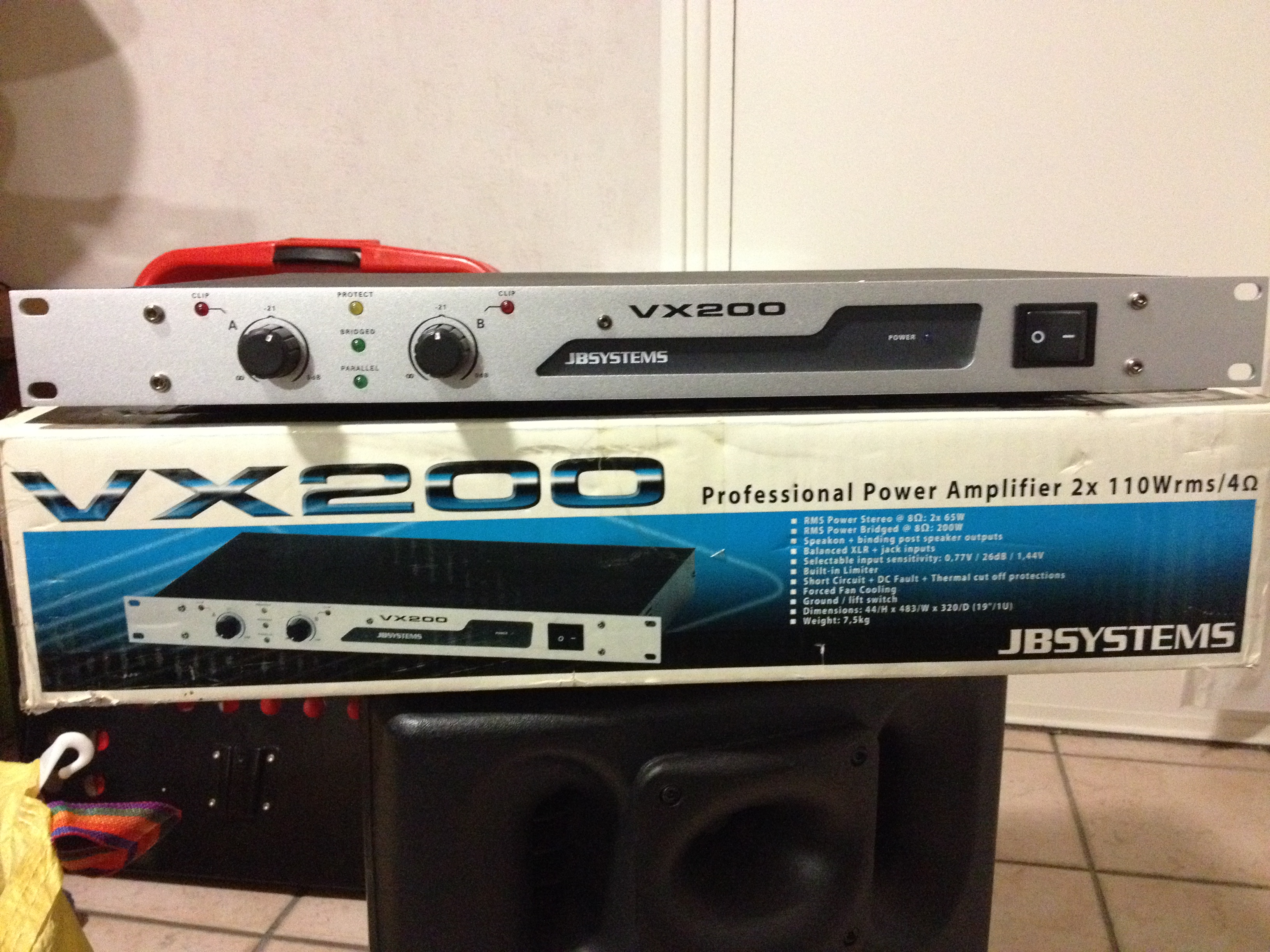 VX 200 - JB Systems VX 200 - Audiofanzine