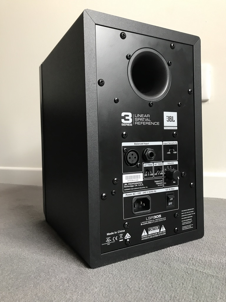 LSR305 - JBL LSR305 - Audiofanzine