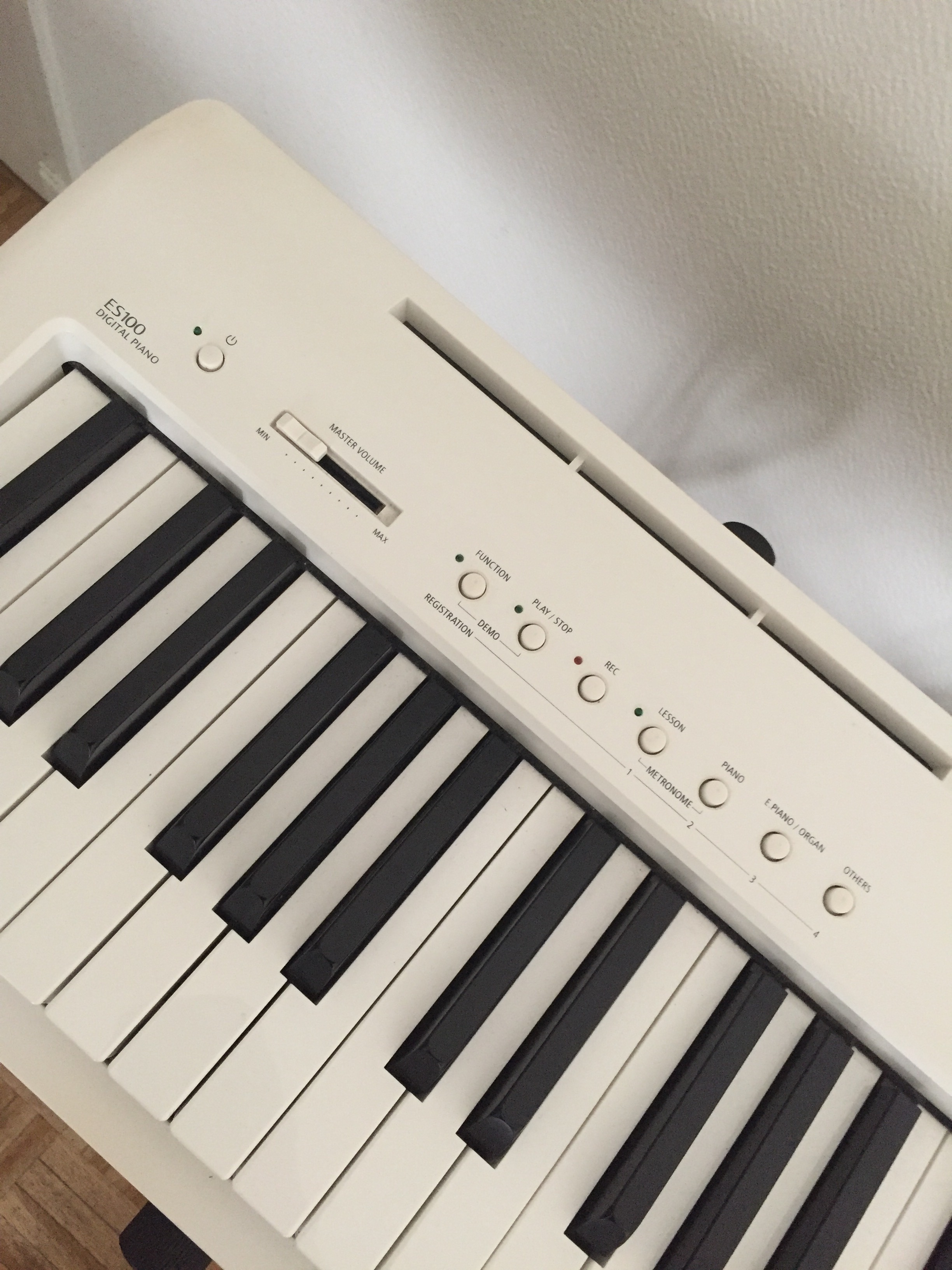 ES100 - Kawai ES100 - Audiofanzine