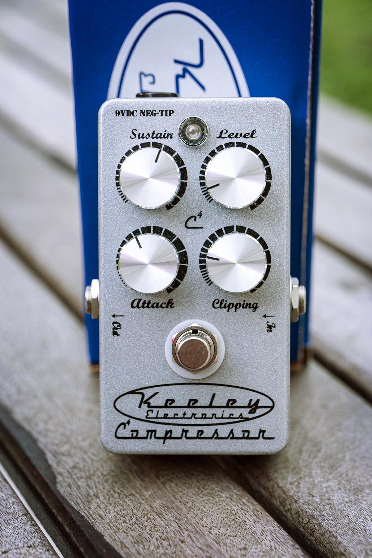 4 Knob Compressor - Keeley Electronics 4 Knob Compressor - Audiofanzine