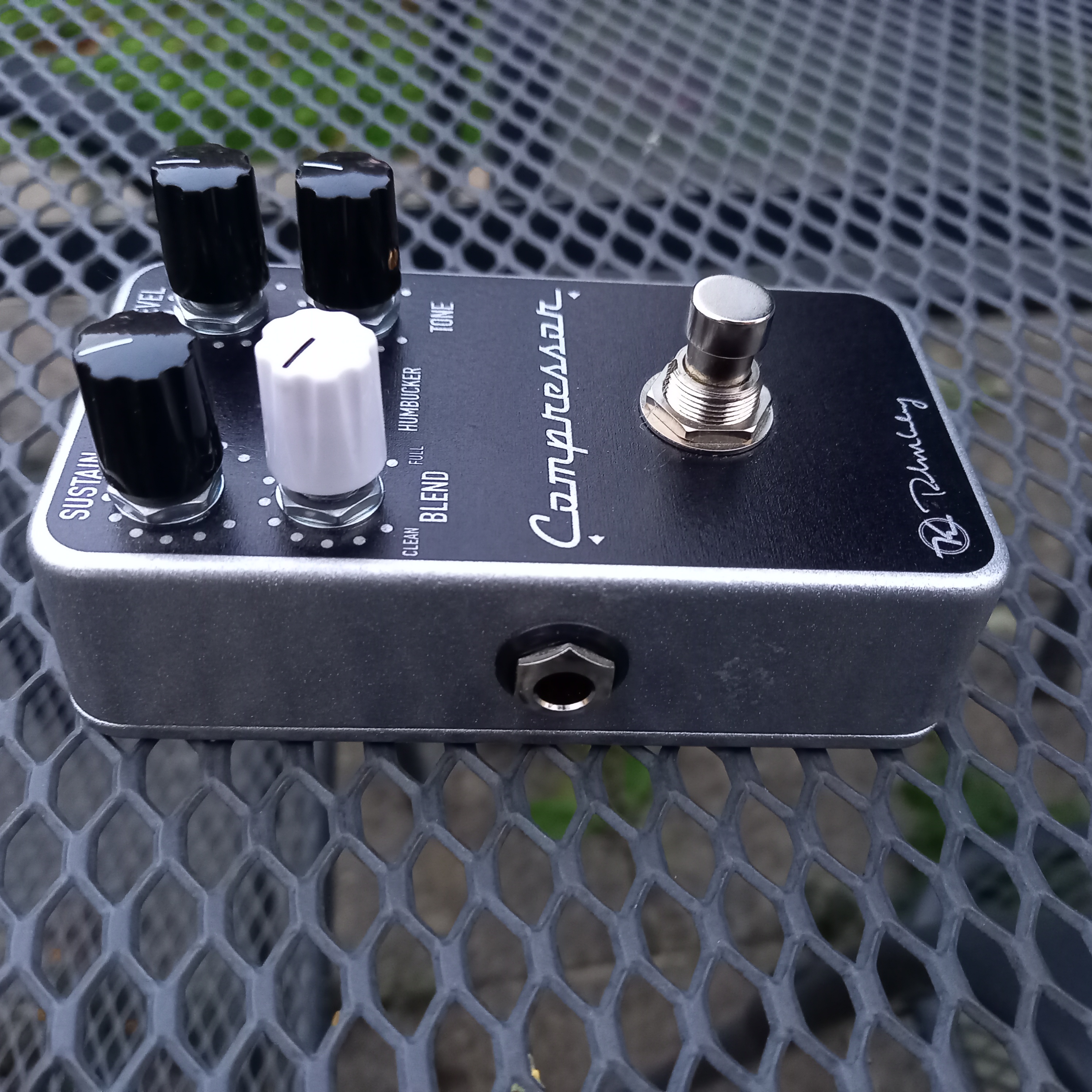 Compressor Plus - Keeley Electronics Compressor Plus - Audiofanzine