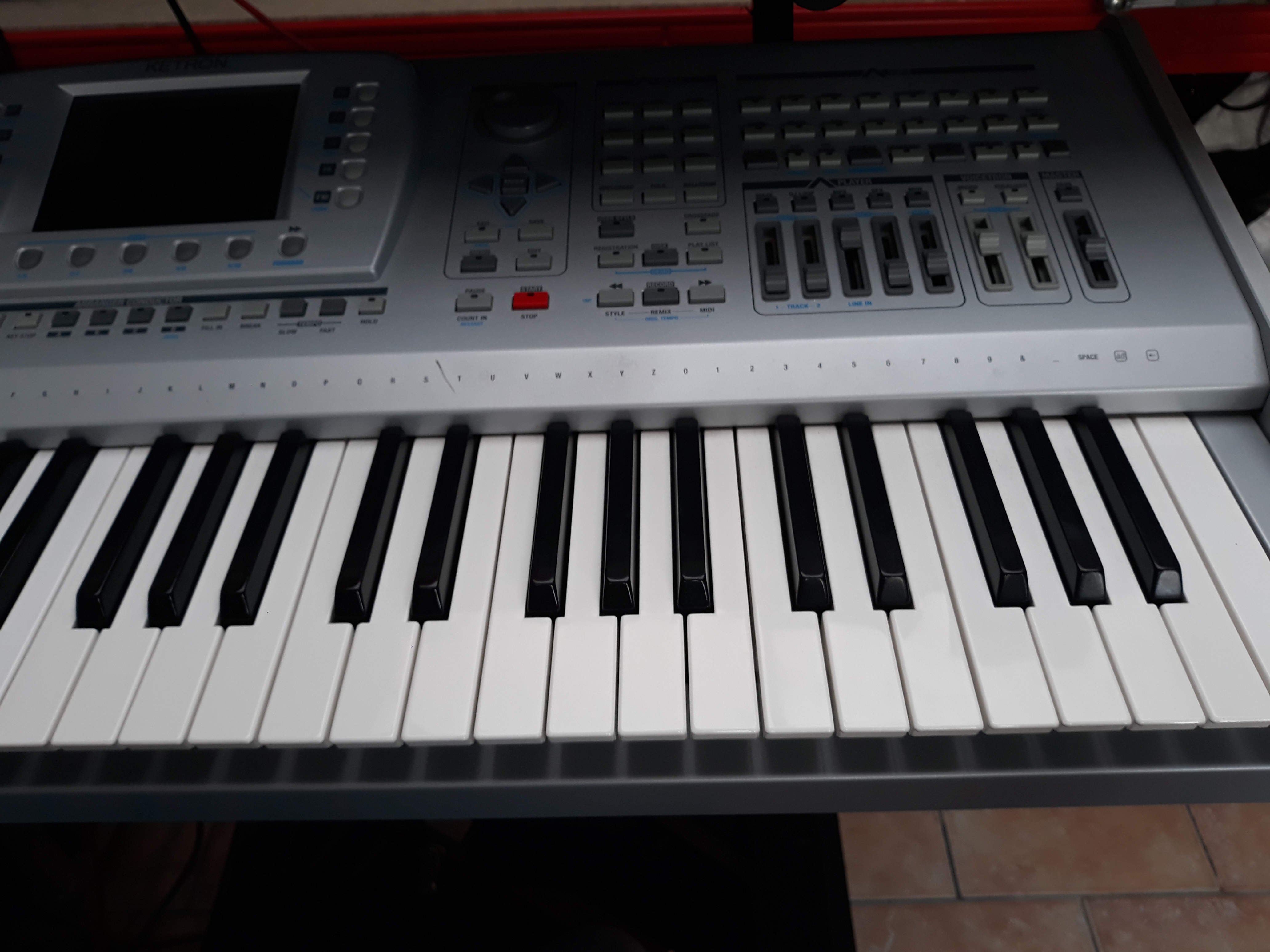 AUDYA 5 - Ketron AUDYA 5 - Audiofanzine