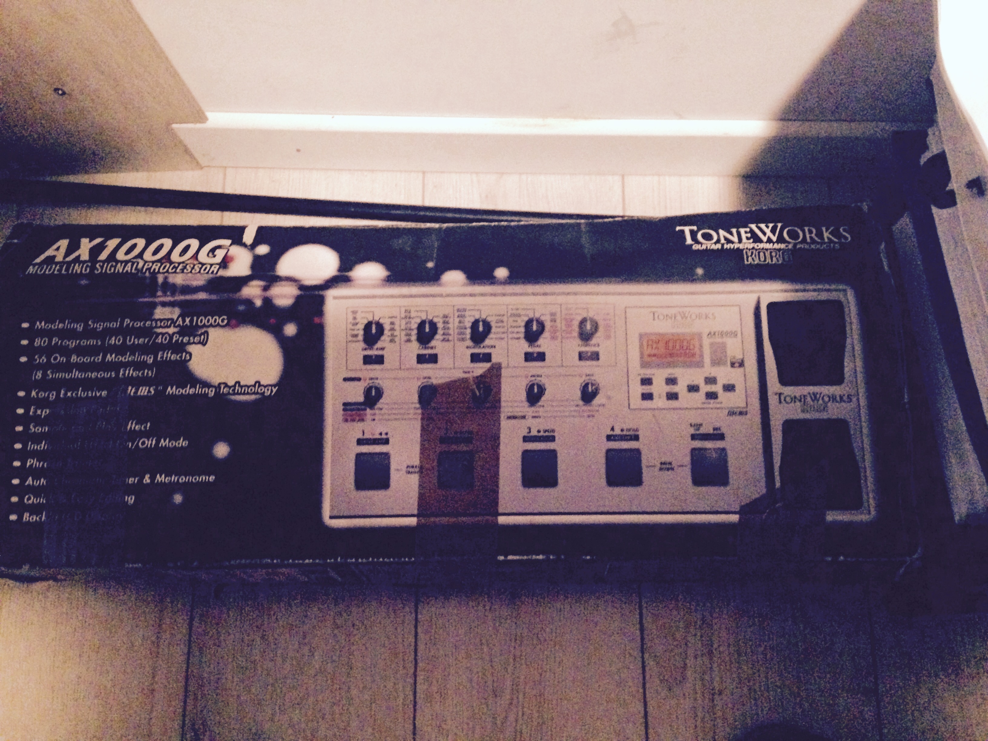 AX10G - Korg Ax10g - Audiofanzine