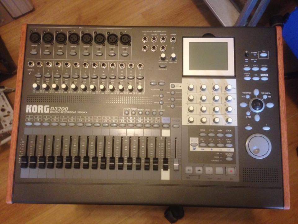 D3200 - Korg D3200 - Audiofanzine