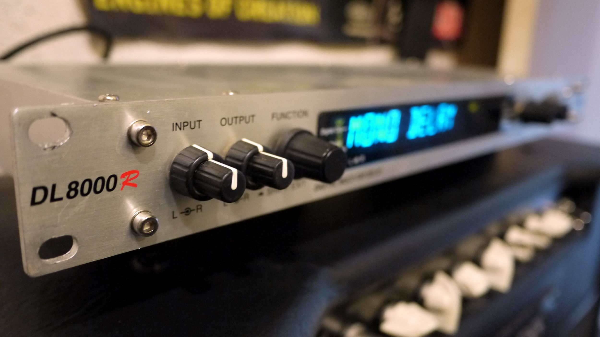 DL 8000R - Korg DL 8000R - Audiofanzine