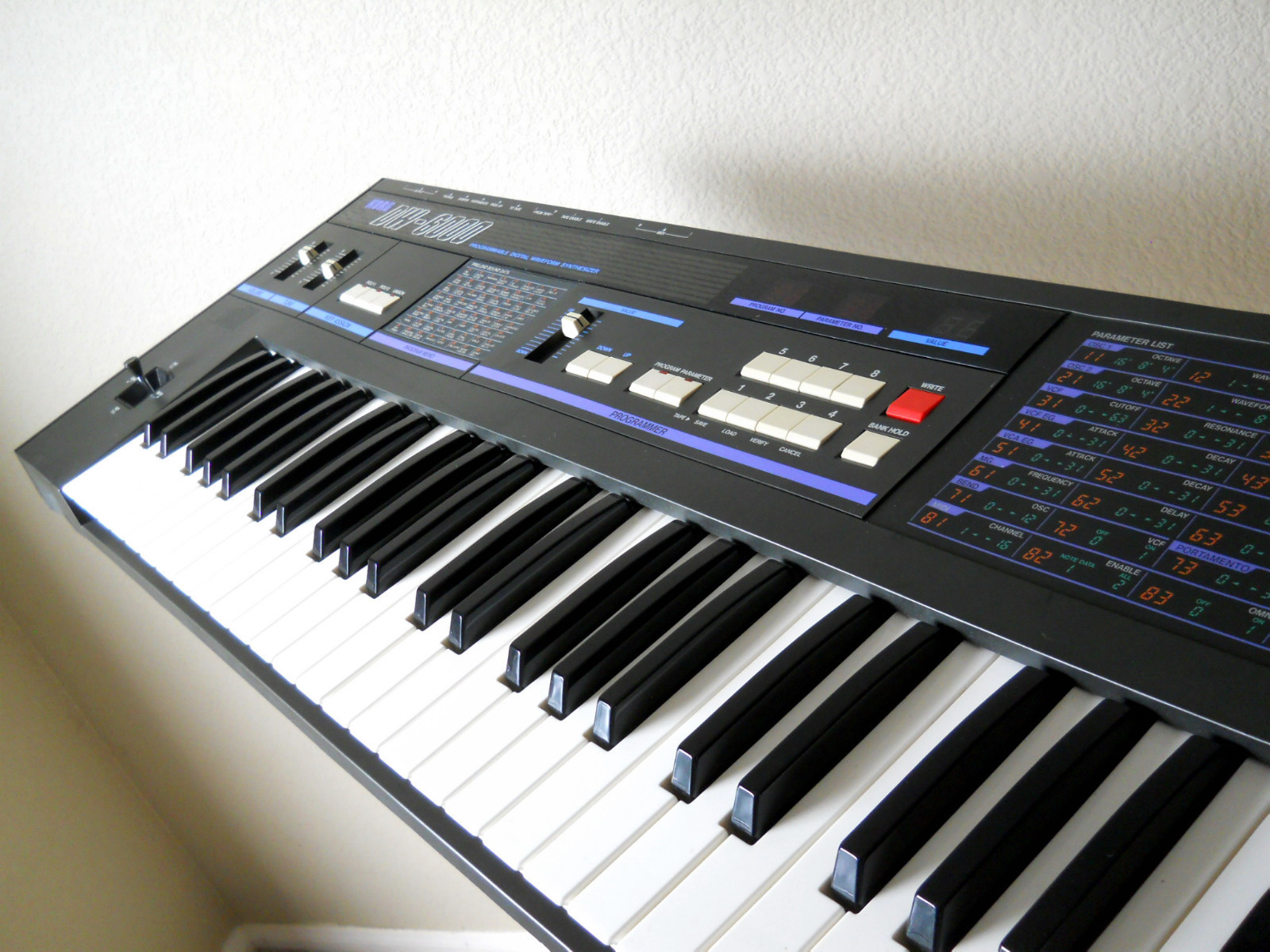 DW-6000 - Korg Dw-6000 - Audiofanzine