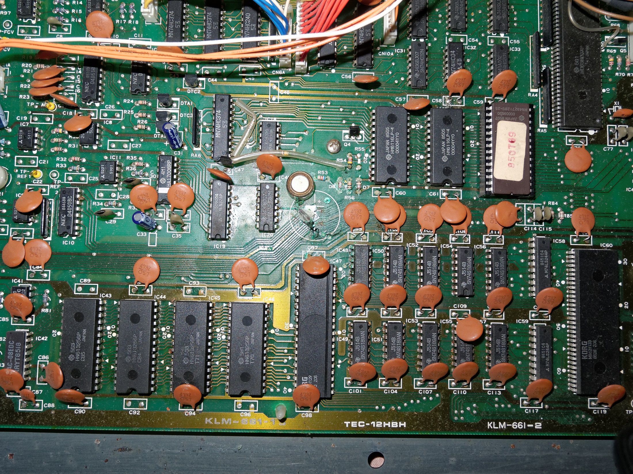 DW-8000 - Korg Dw-8000 - Audiofanzine