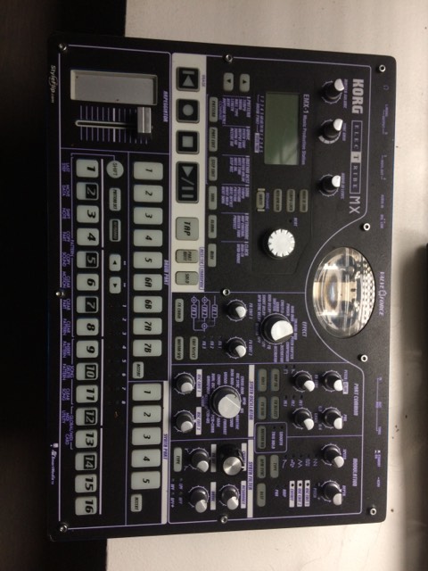 Korg EMX-1 comme neuve (Ile-de-France) - Audiofanzine