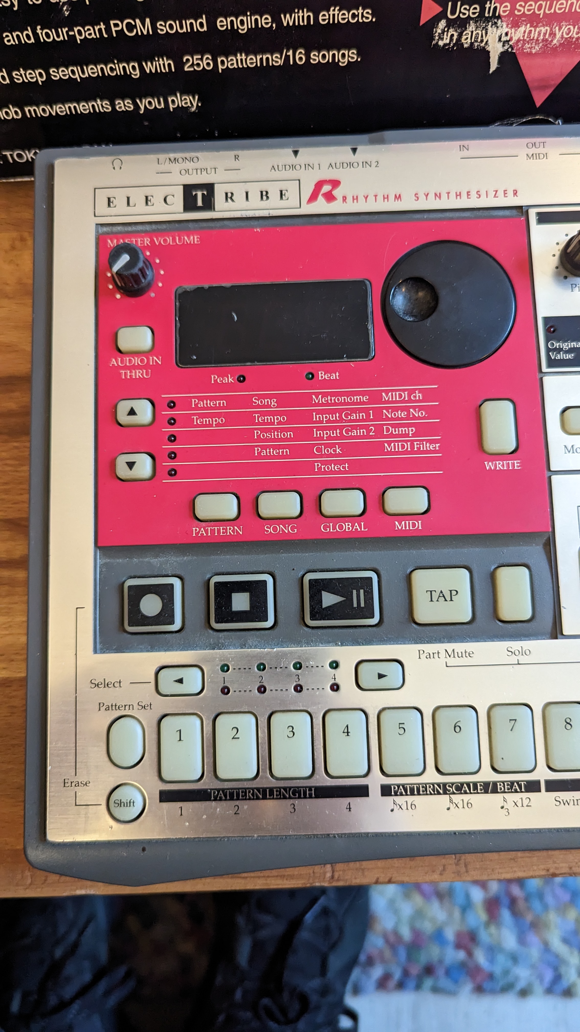 ElecTribe Er-1 - Korg ElecTribe Er-1 - Audiofanzine