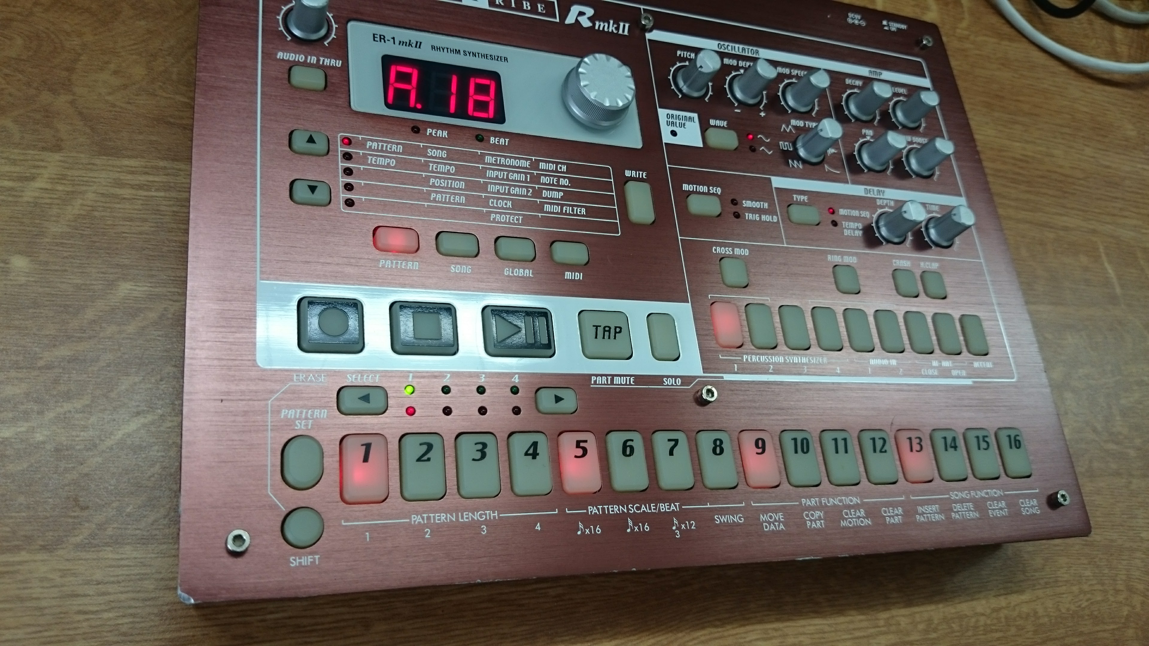 ELECTRIBE ER-1 MKII - Korg ElecTribe Er-1 MkII - Audiofanzine