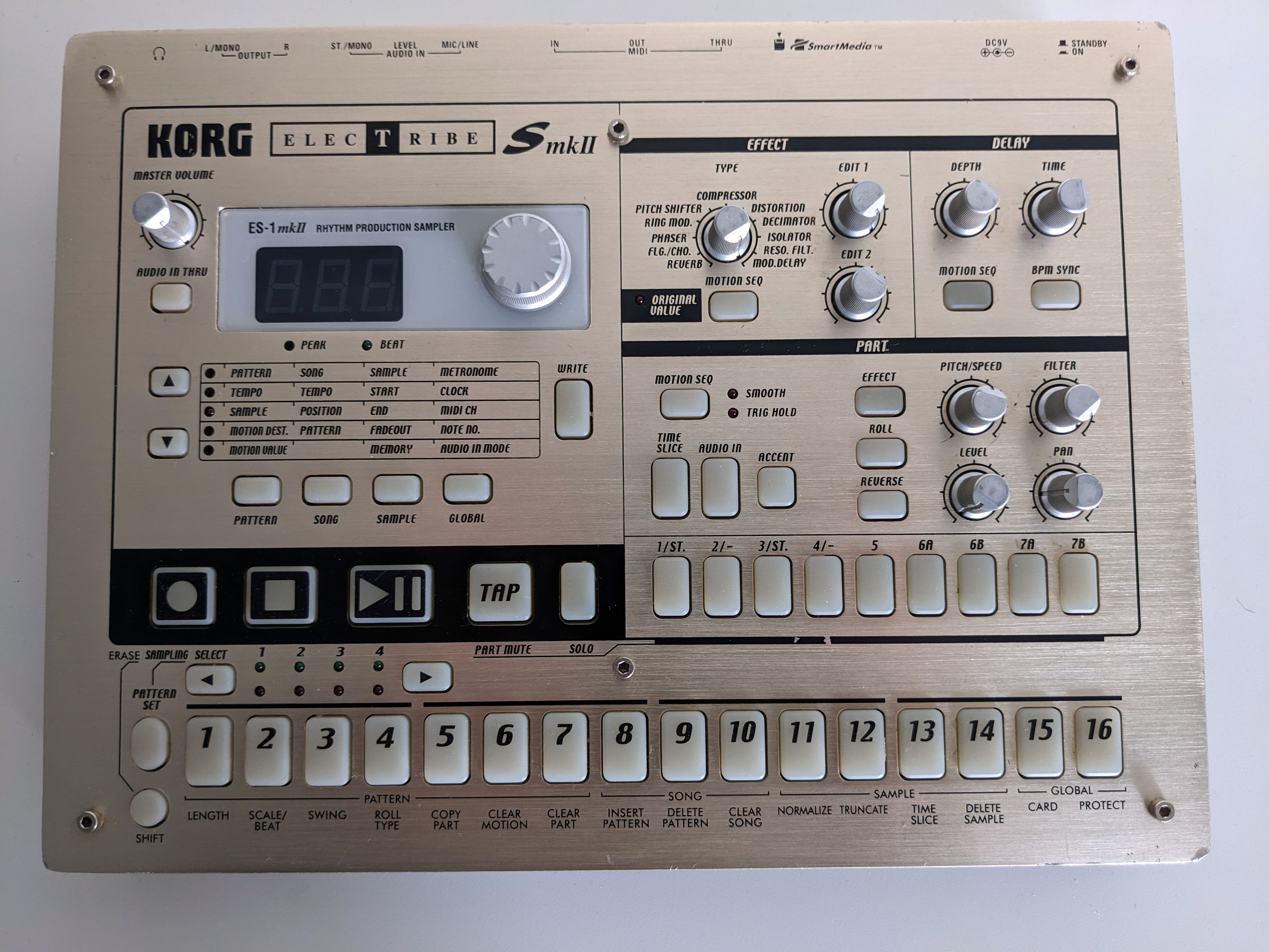 ElecTribe Es-1 MkII - Korg ElecTribe Es-1 MkII - Audiofanzine