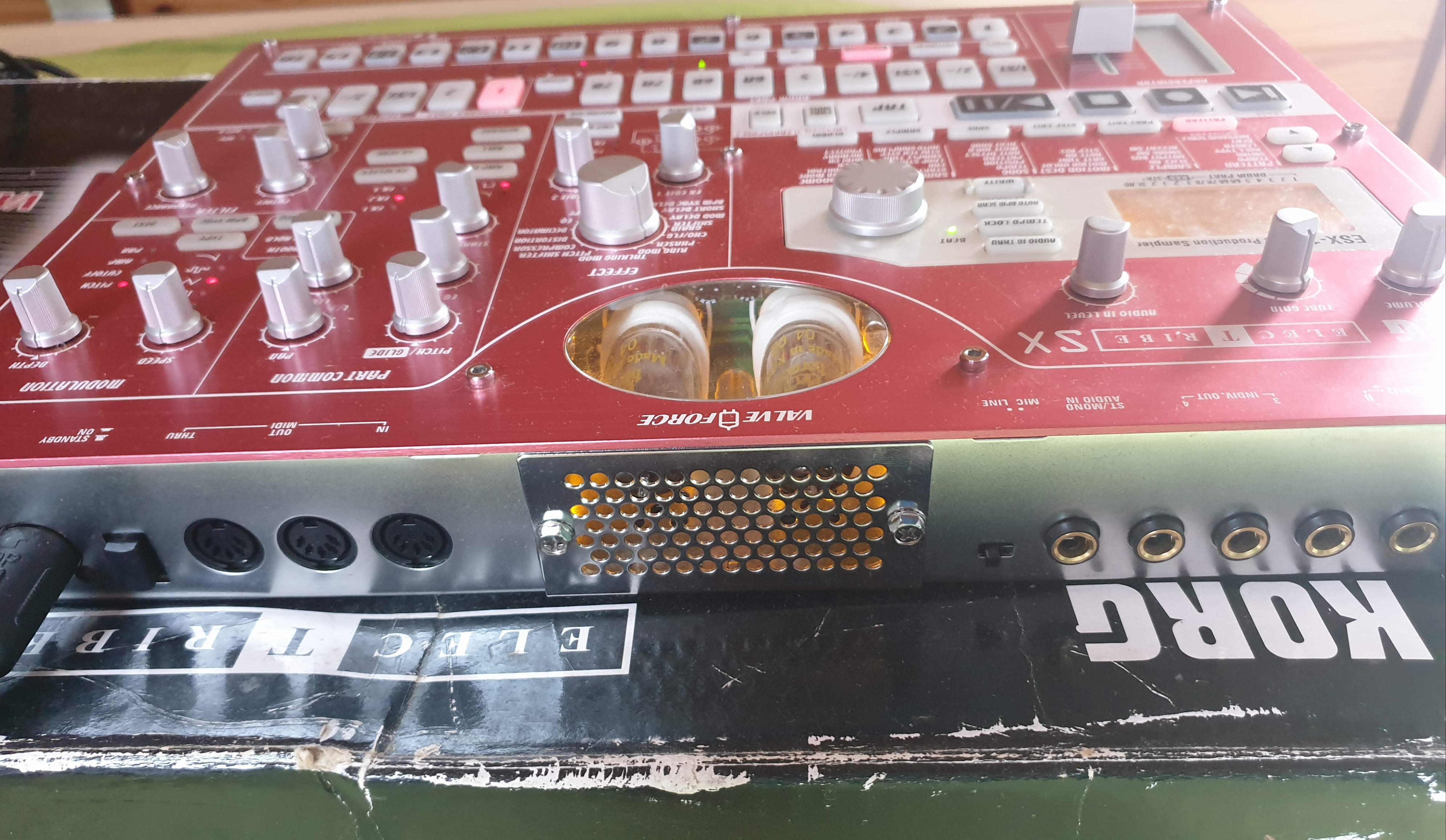 ElecTribe ESX1 - Korg ElecTribe ESX1 - Audiofanzine