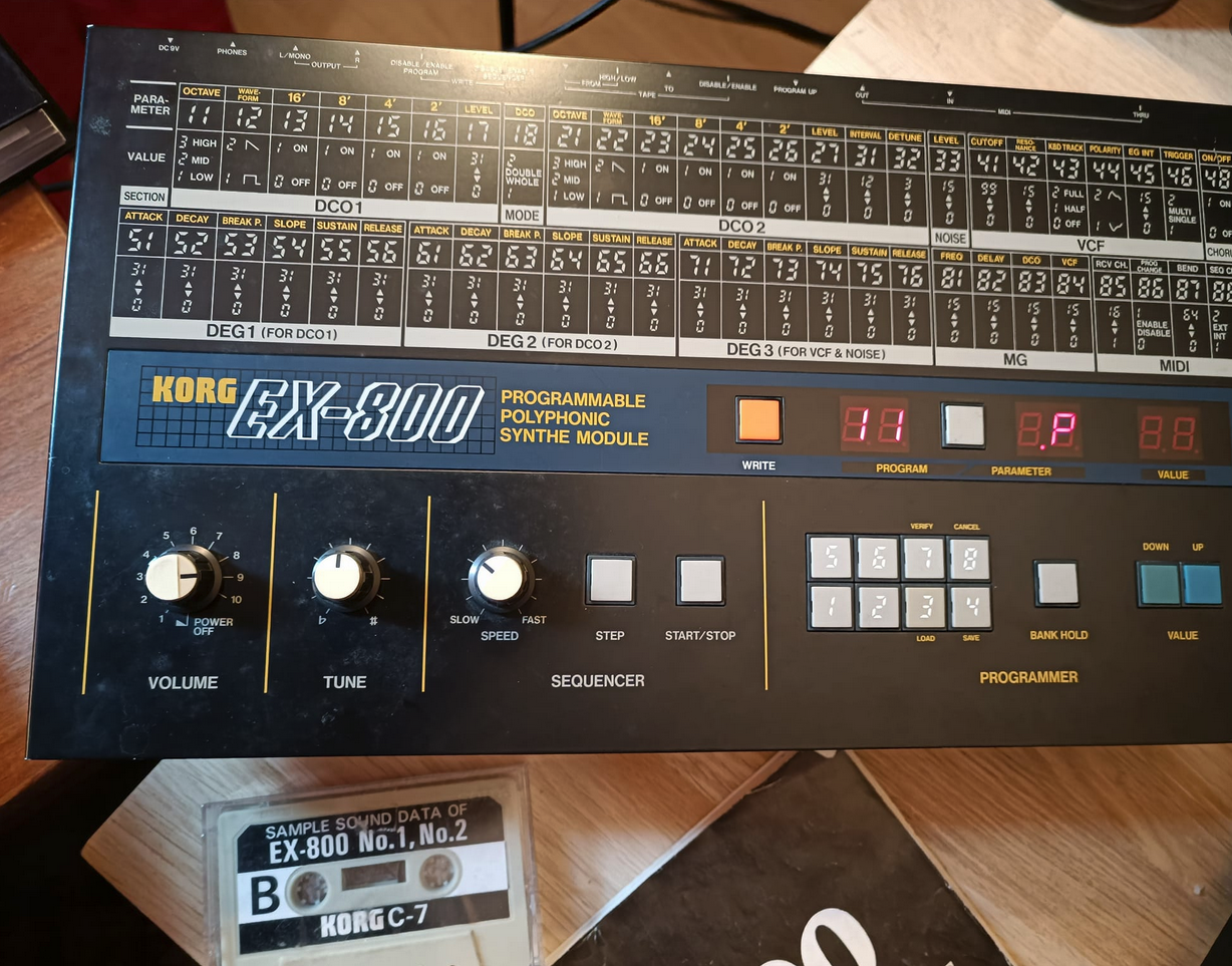 Ex-800 - Korg Ex-800 - Audiofanzine