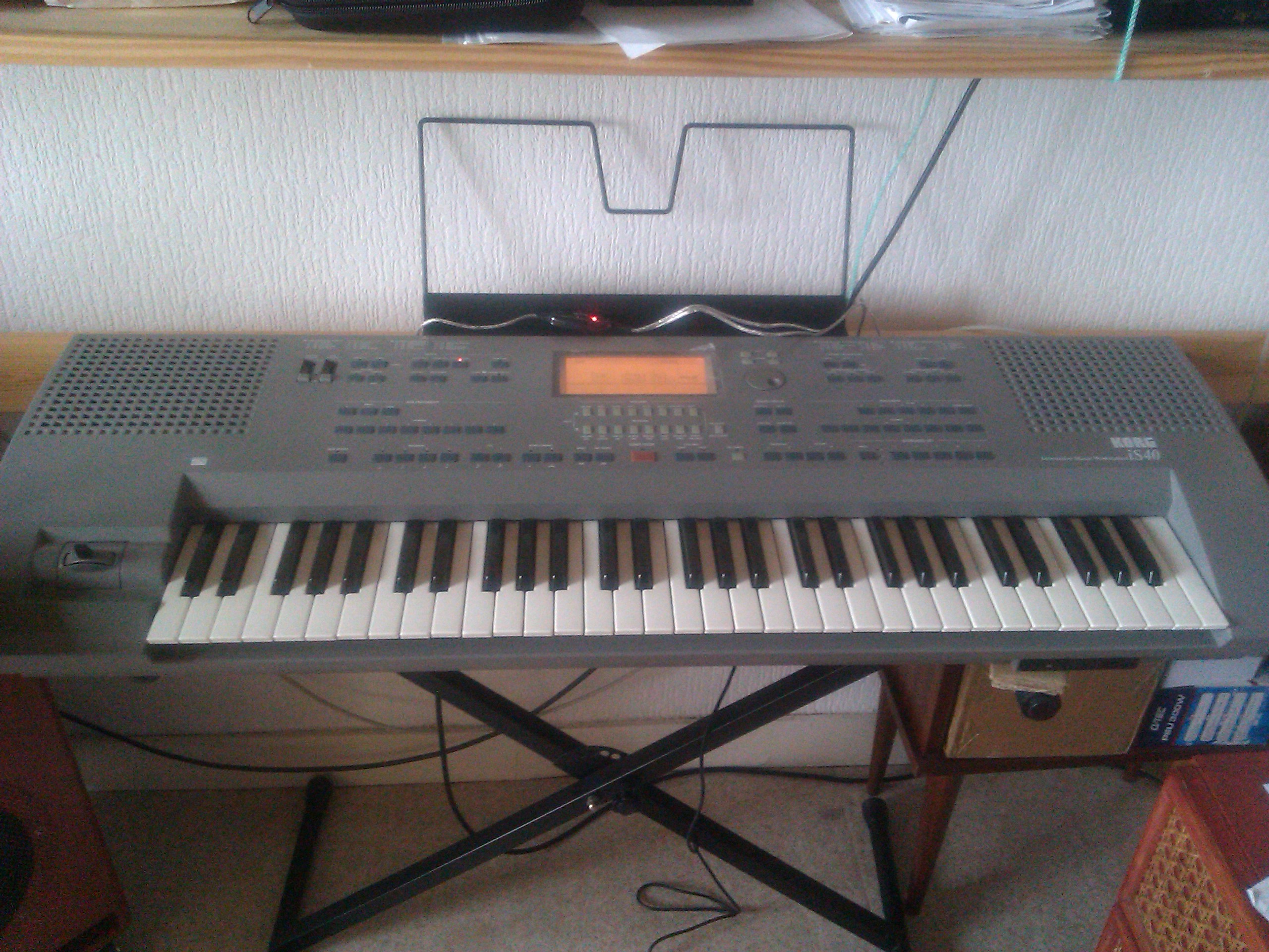 Is40 - Korg Is40 - Audiofanzine