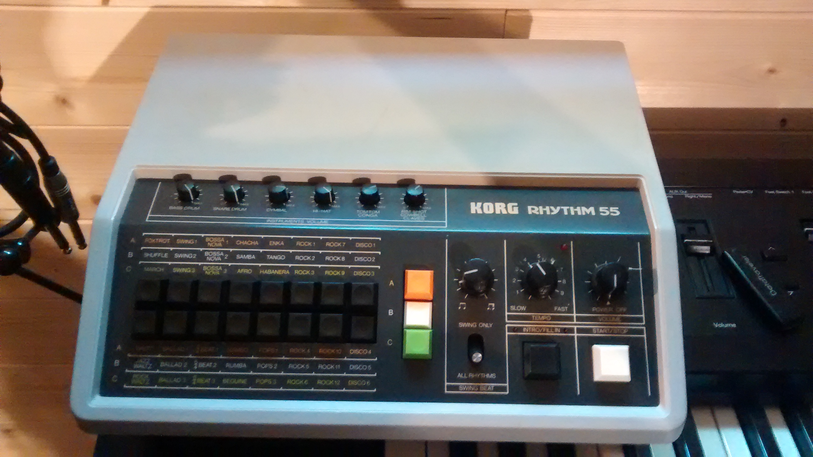 KR-55 / RHYTHM 55 - Korg KR-55 / Rhythm 55 - Audiofanzine