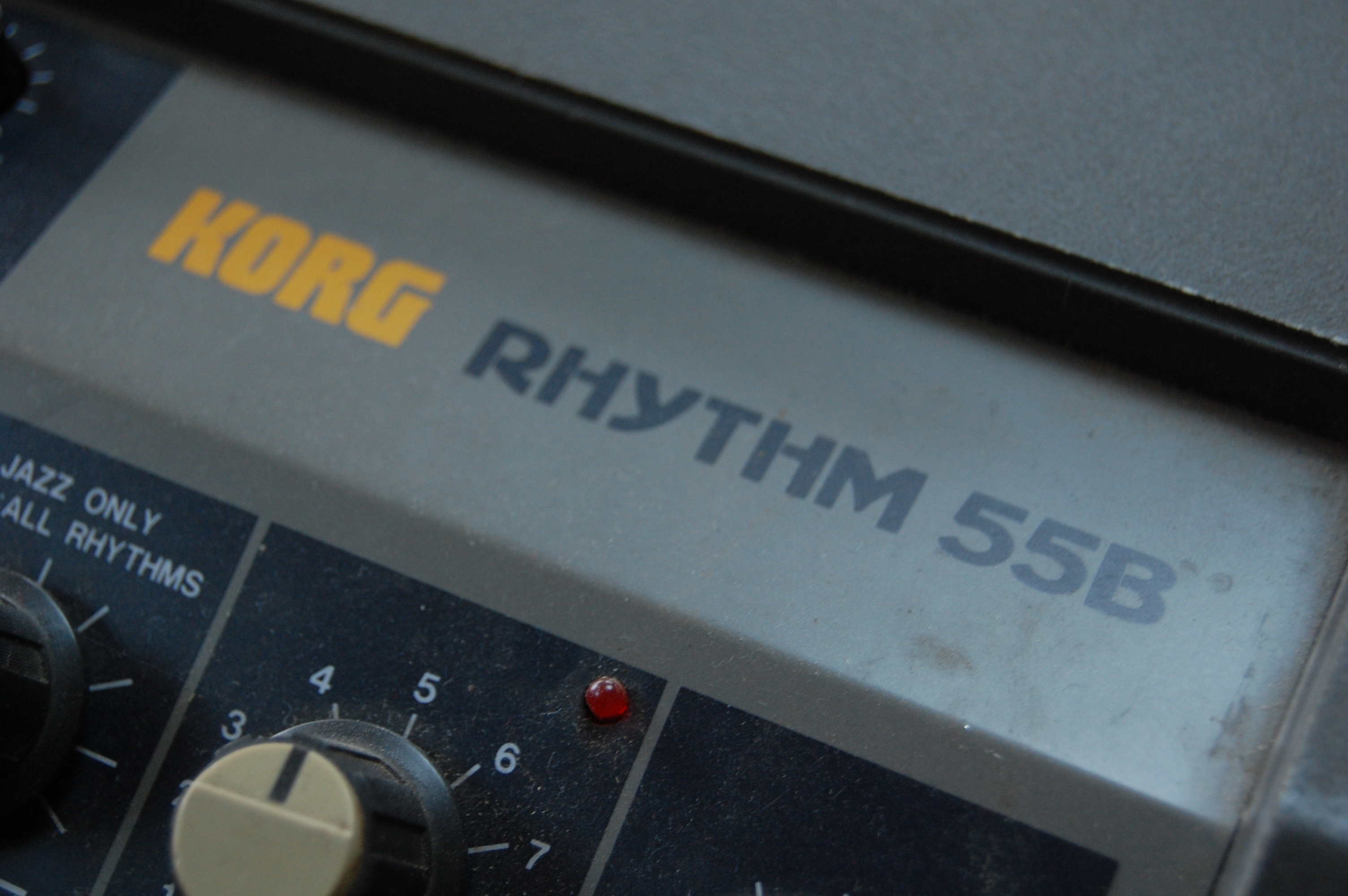 KR-55B / RHYTHM 55 - Korg KR-55b / Rhythm 55 - Audiofanzine