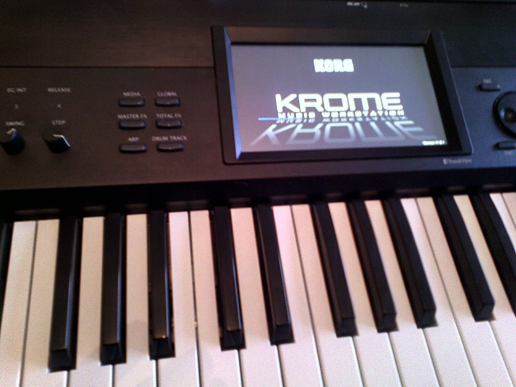 Photo Korg Krome 73 Korg Krome 73 69744 1024082 Audiofanzine Photo Korg Krome 73 Korg Krome 73 69744 1024082 Audiofanzine