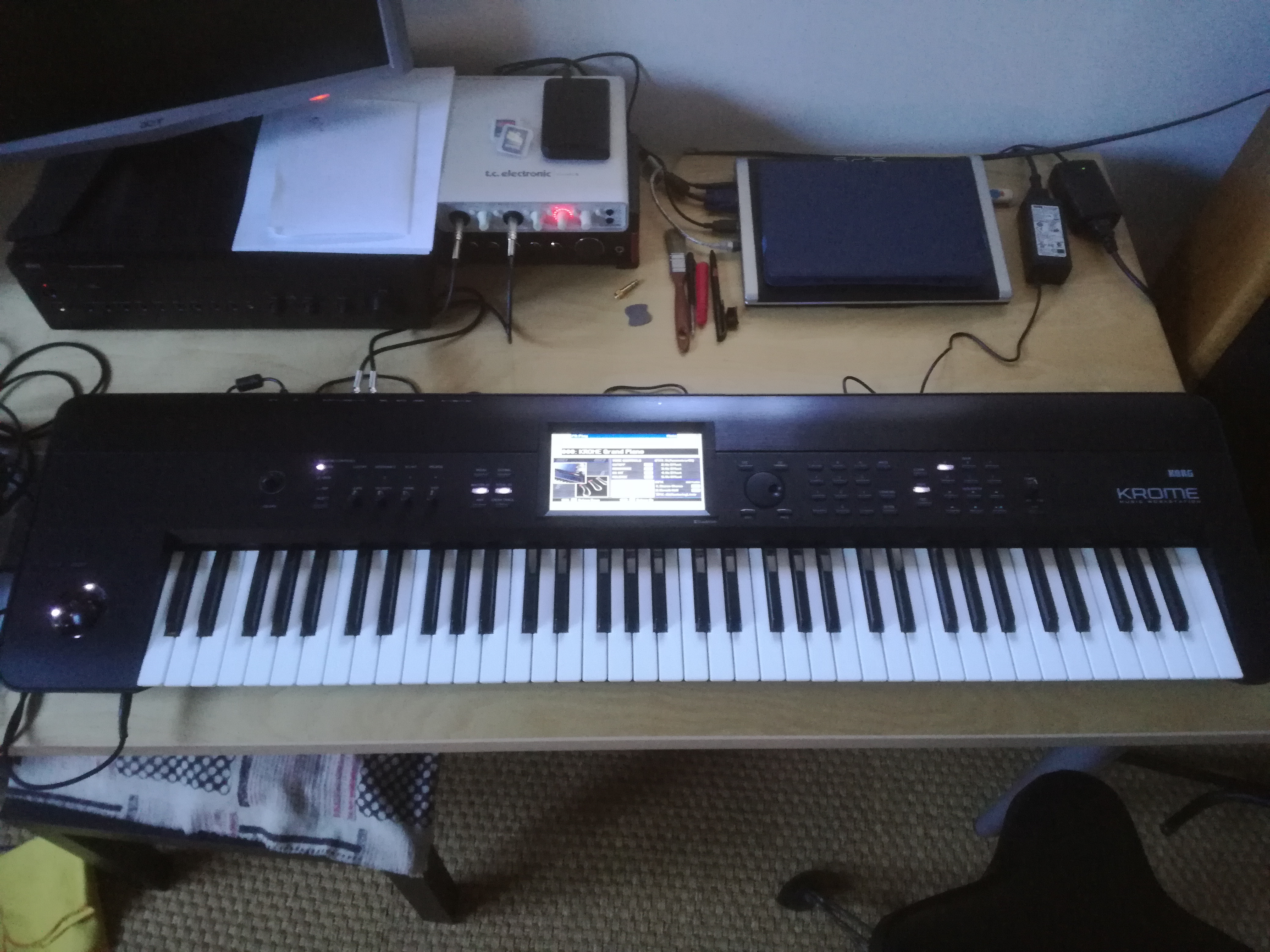 KROME 73 - Korg Krome 73 - Audiofanzine