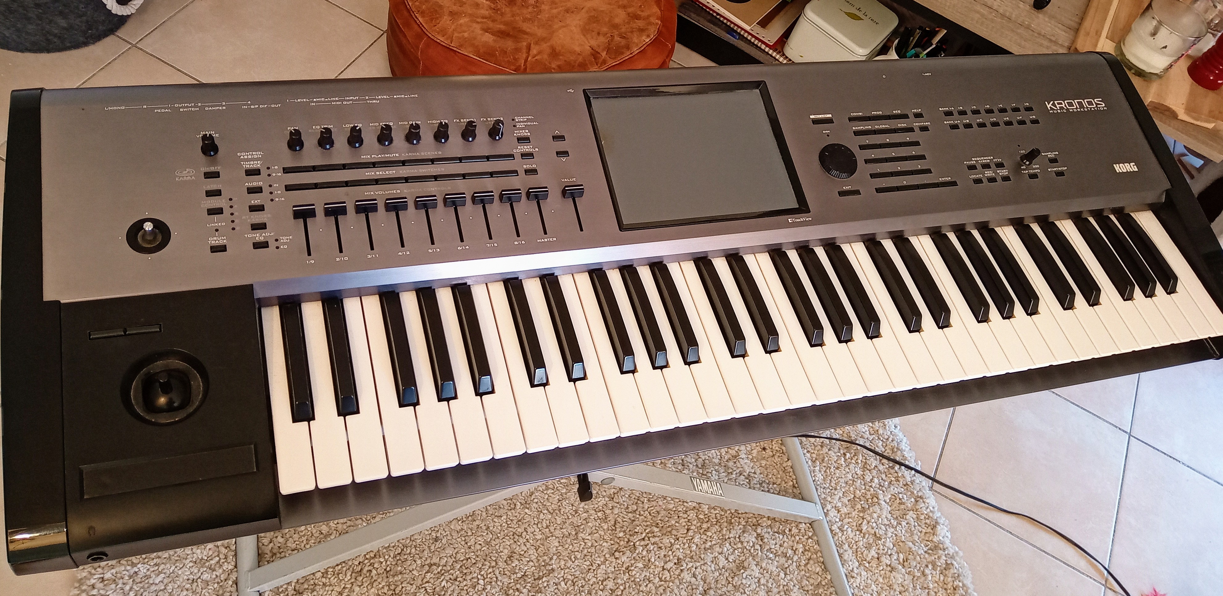 Kronos 61 - Korg Kronos 61 - Audiofanzine