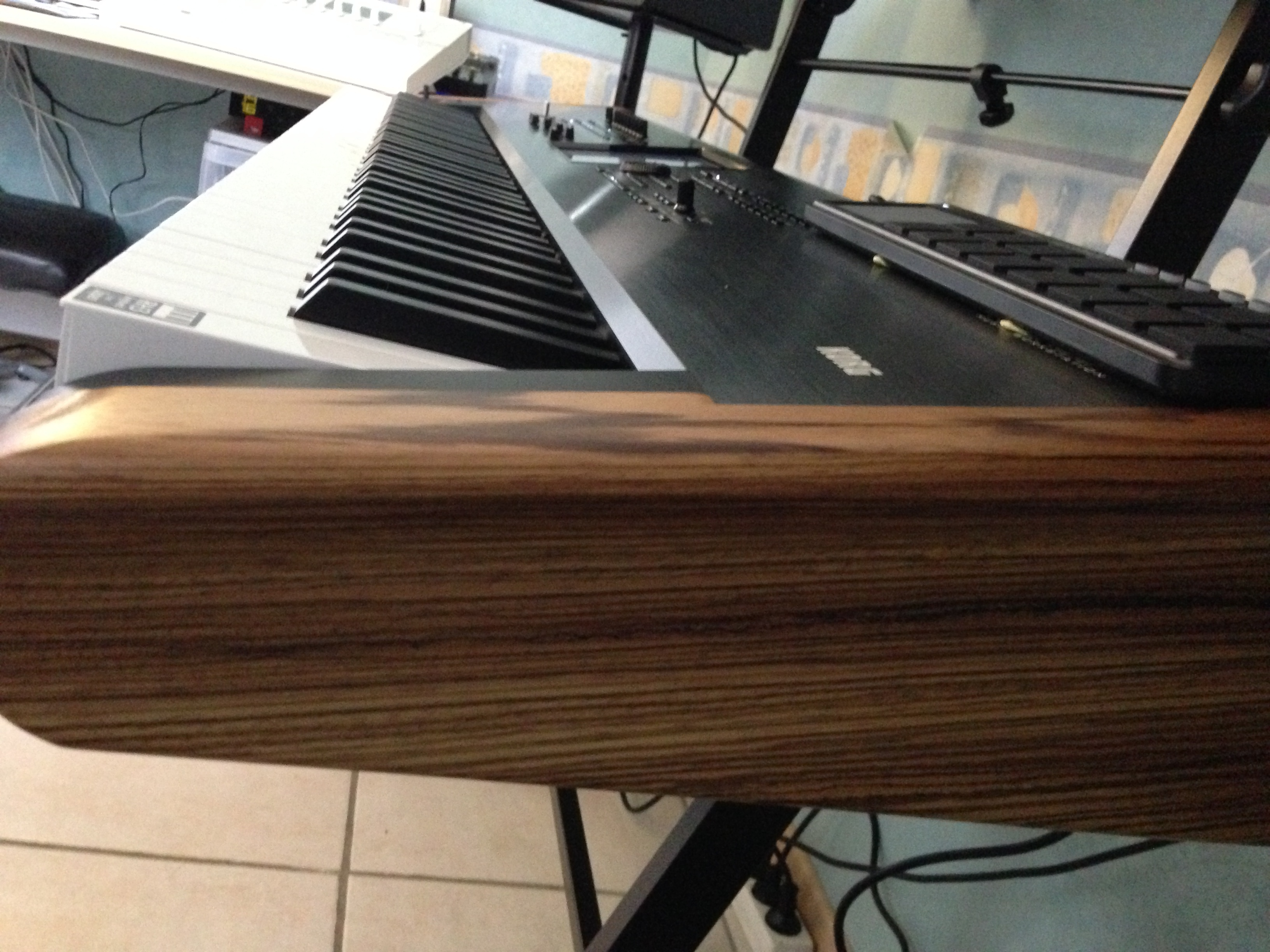 Photo Korg Kronos X 88 Wood : Korg Kronos X 88 Wood (93822) (#904897 ...
