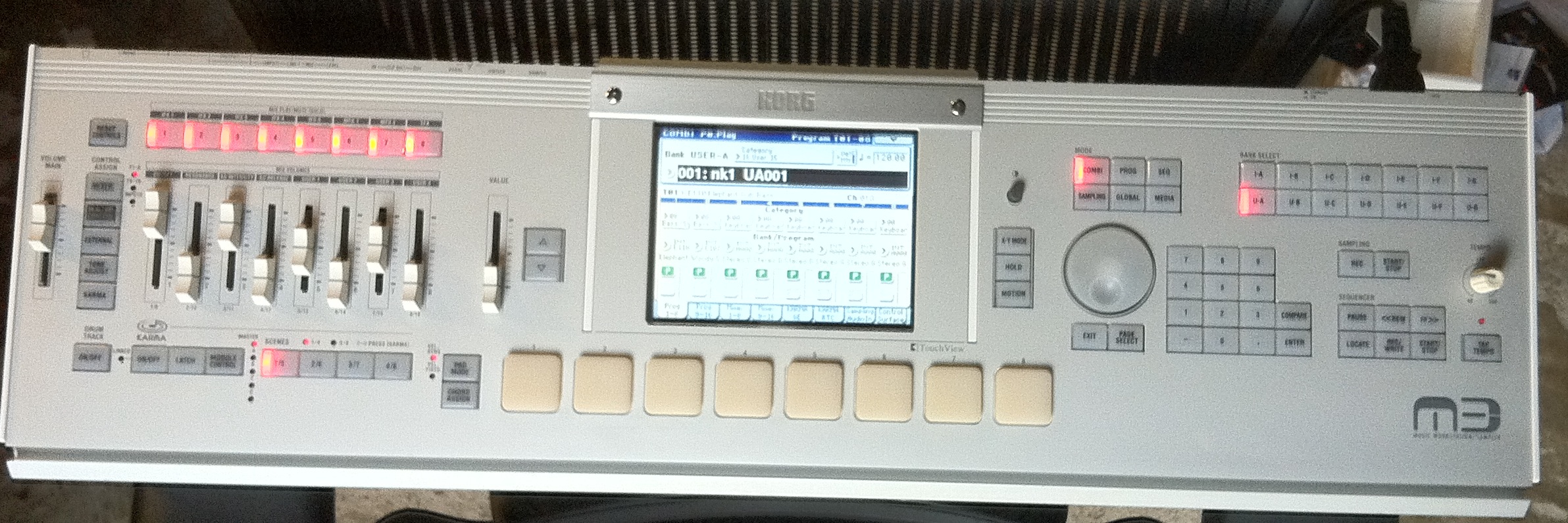 M3M - Korg M3M - Audiofanzine