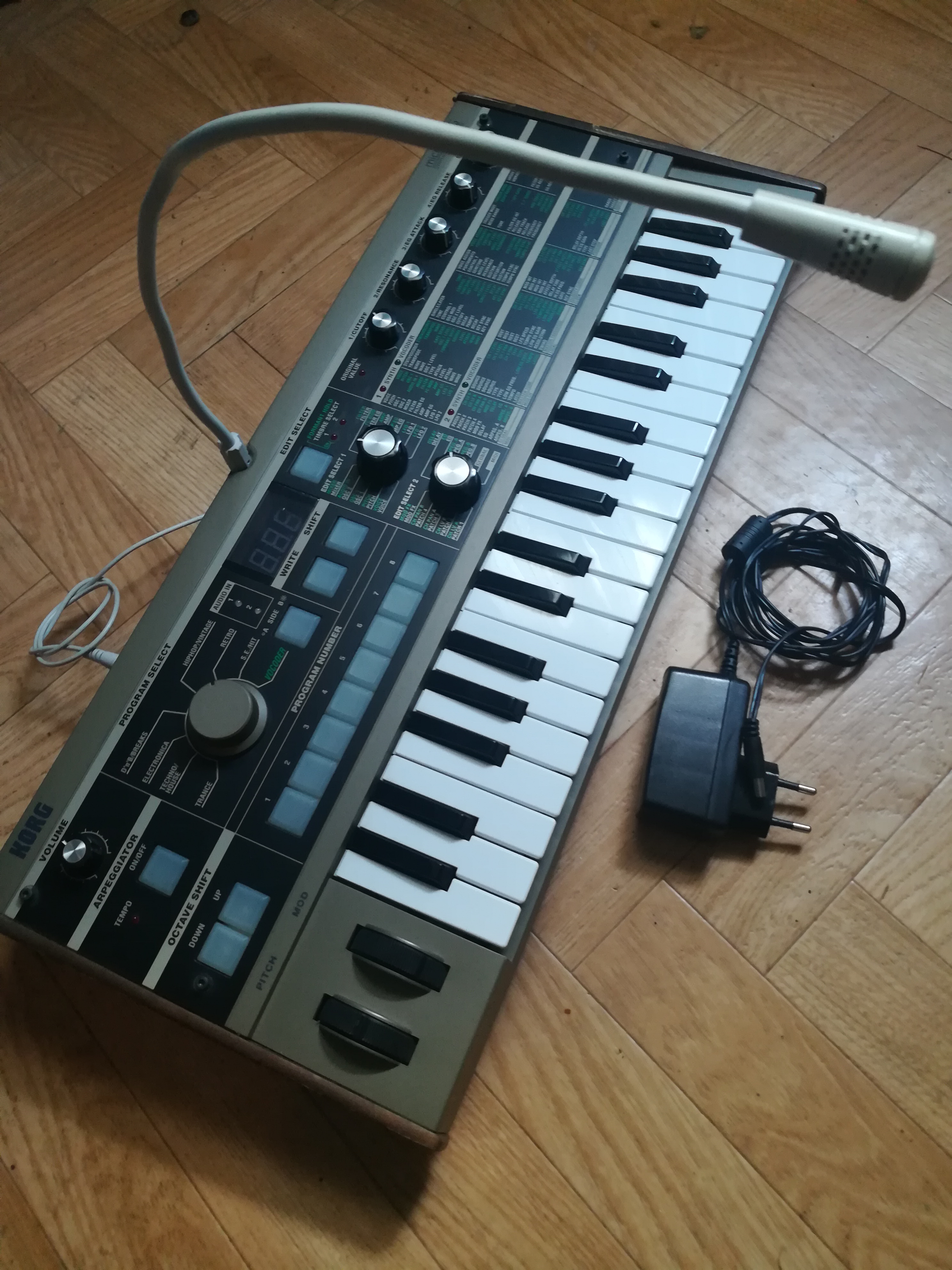 MICROKORG - Korg microKORG - Audiofanzine