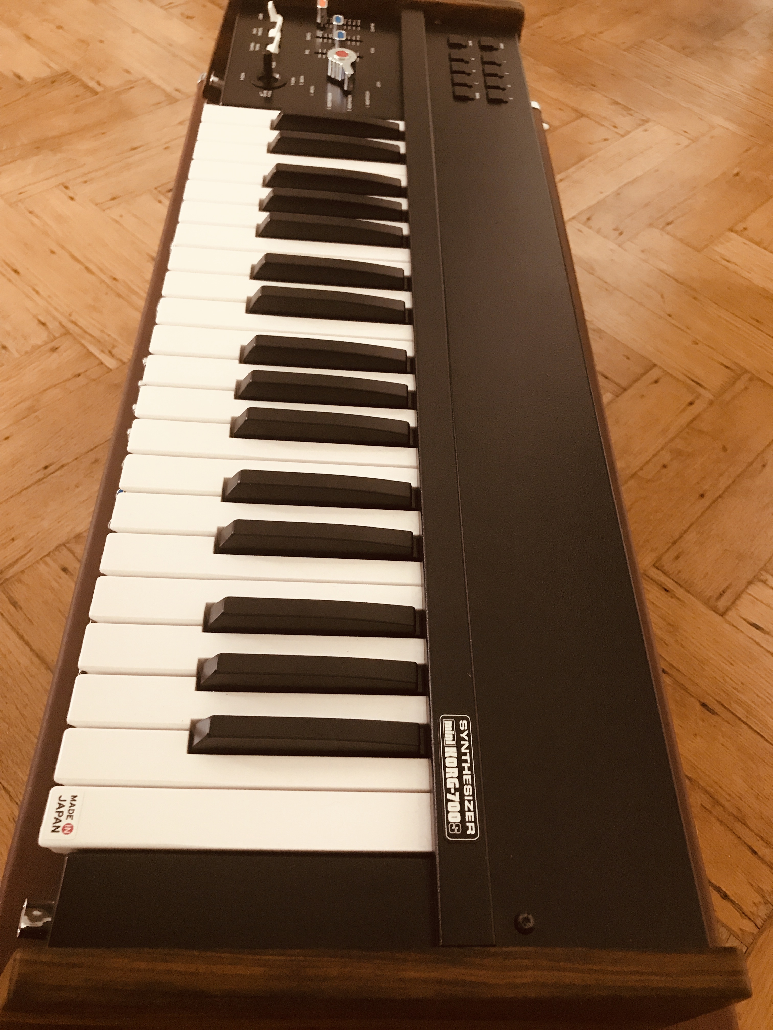 MiniKorg 700 FS - Korg MiniKorg 700 FS - Audiofanzine