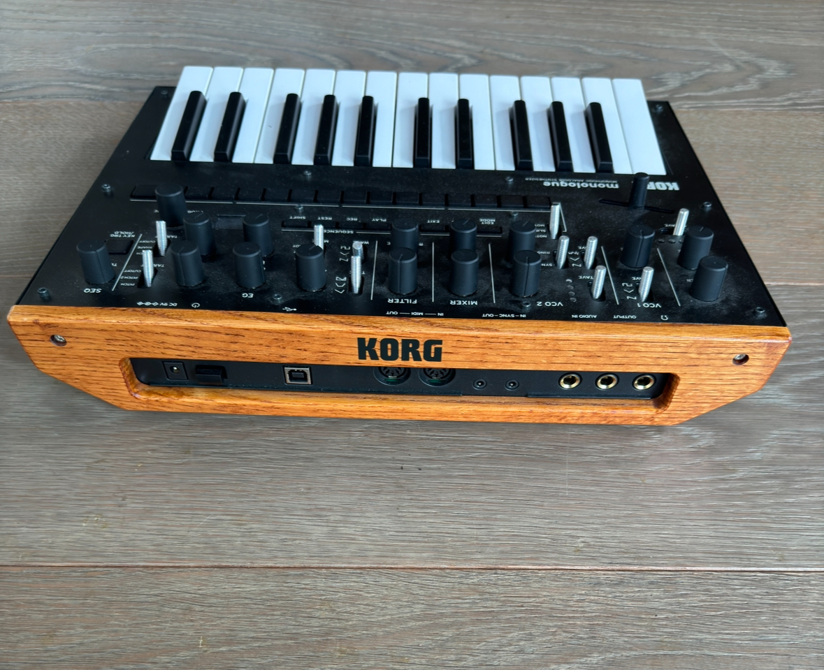 Monologue - Korg Monologue - Audiofanzine
