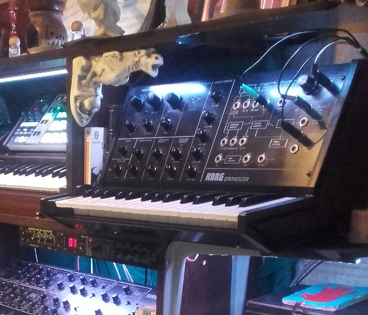 MS-10 - Korg Ms-10 - Audiofanzine