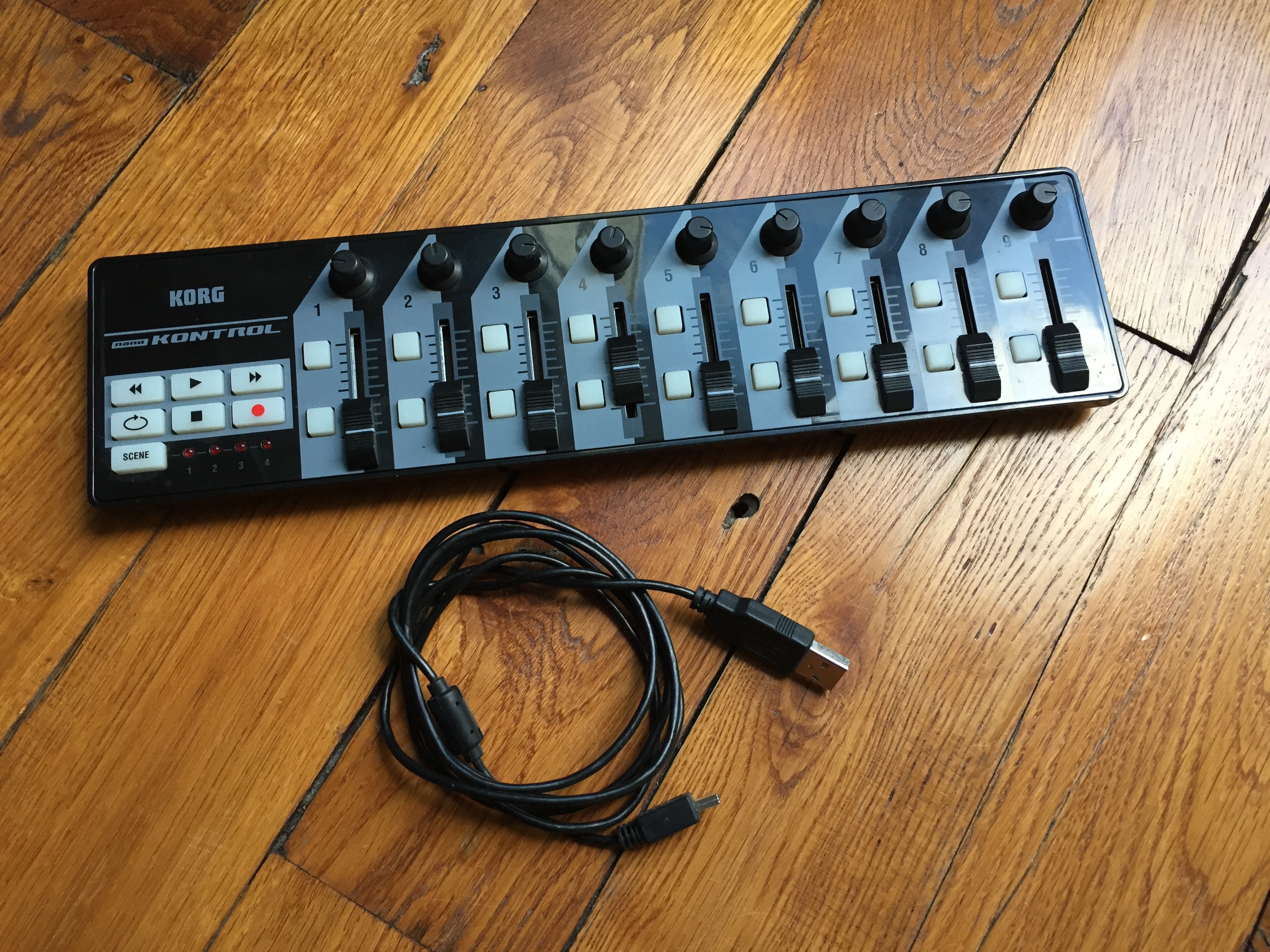 NANOKONTROL - Korg nanoKONTROL - Audiofanzine