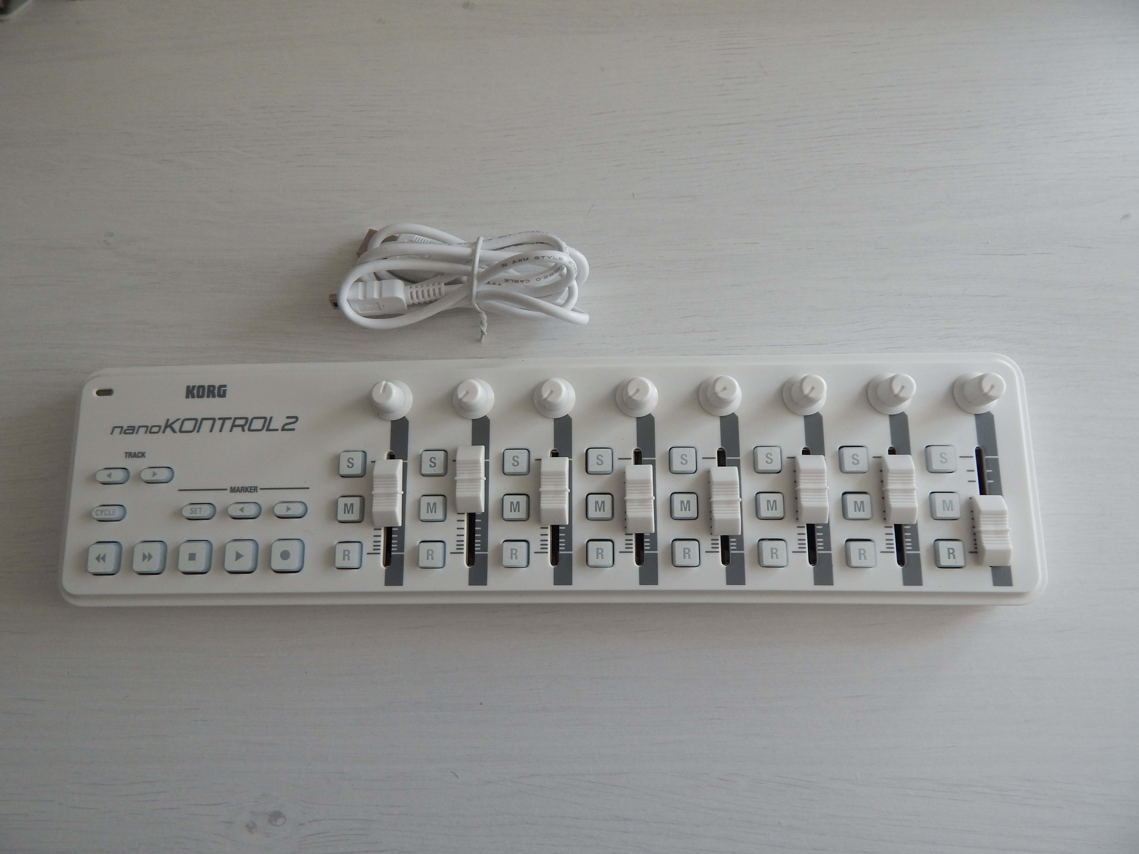 Photo Korg nanoKONTROL2 : Korg nanoKONTROL2 - White (#1082164 ...