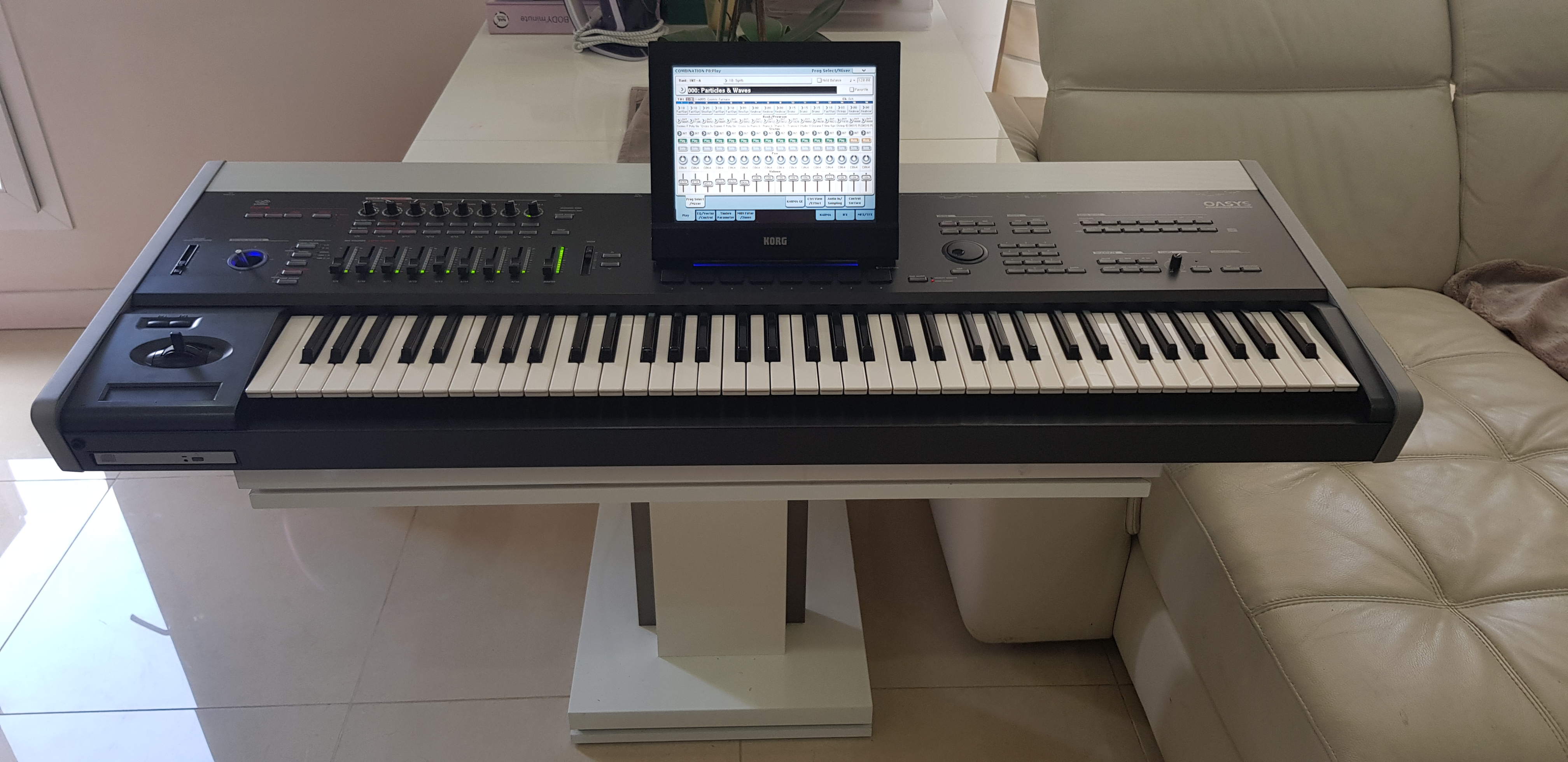 Oasys 76 - Korg Oasys 76 - Audiofanzine