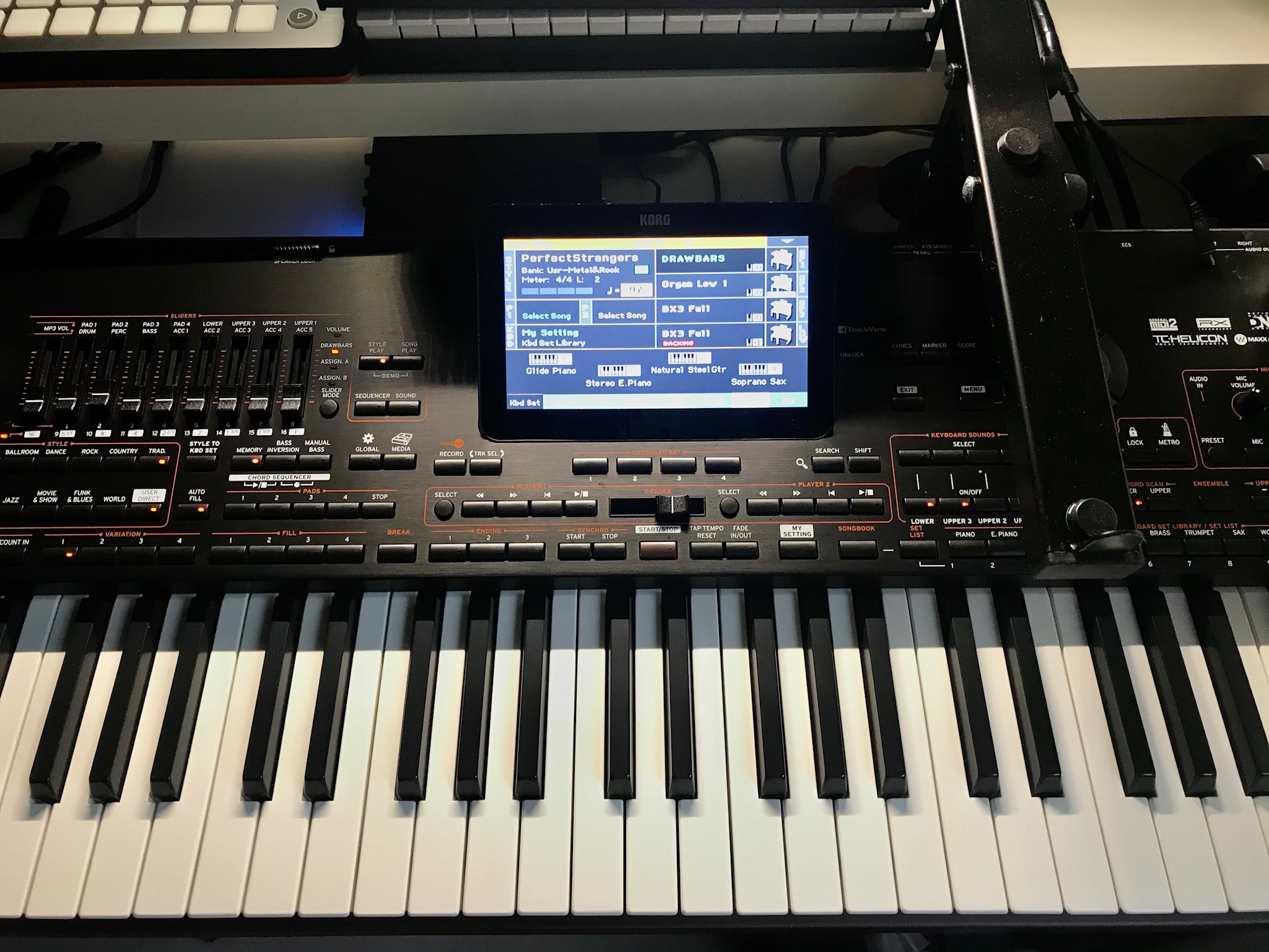 PA4X 61 - Korg Pa4X 61 - Audiofanzine