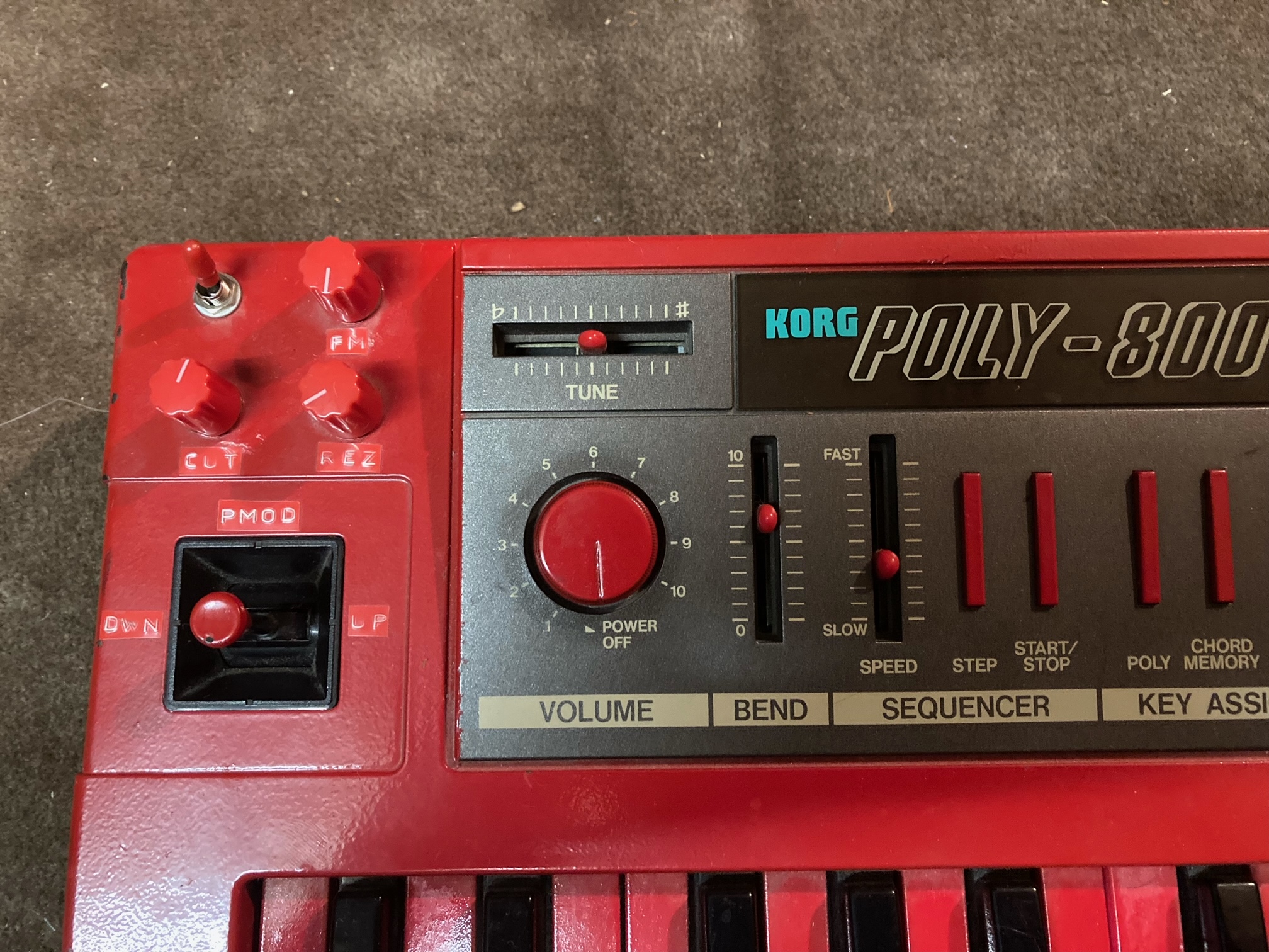 Poly-800 - Korg Poly-800 - Audiofanzine