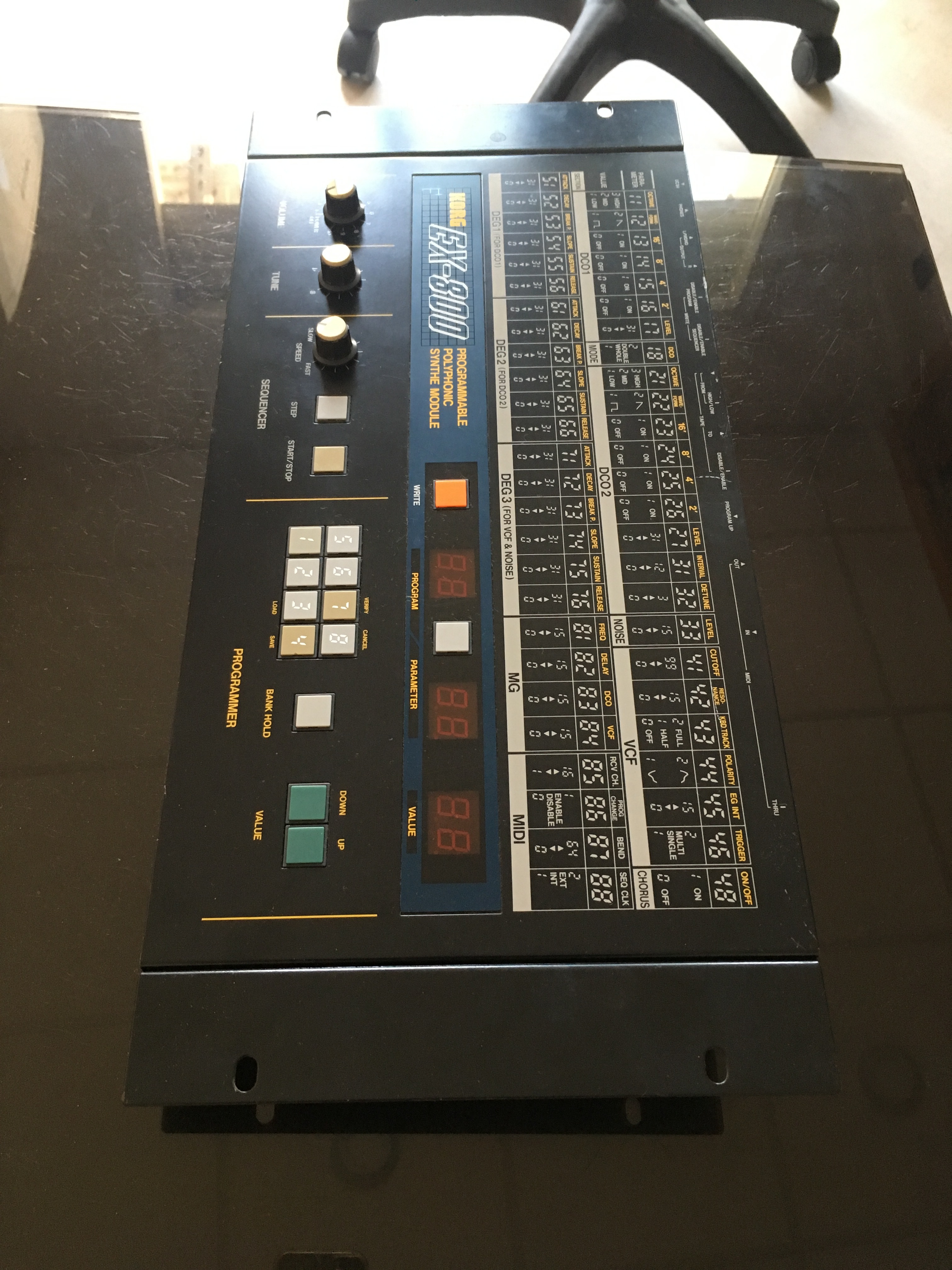 Poly-800 v2 - Korg Poly-800 v2 - Audiofanzine