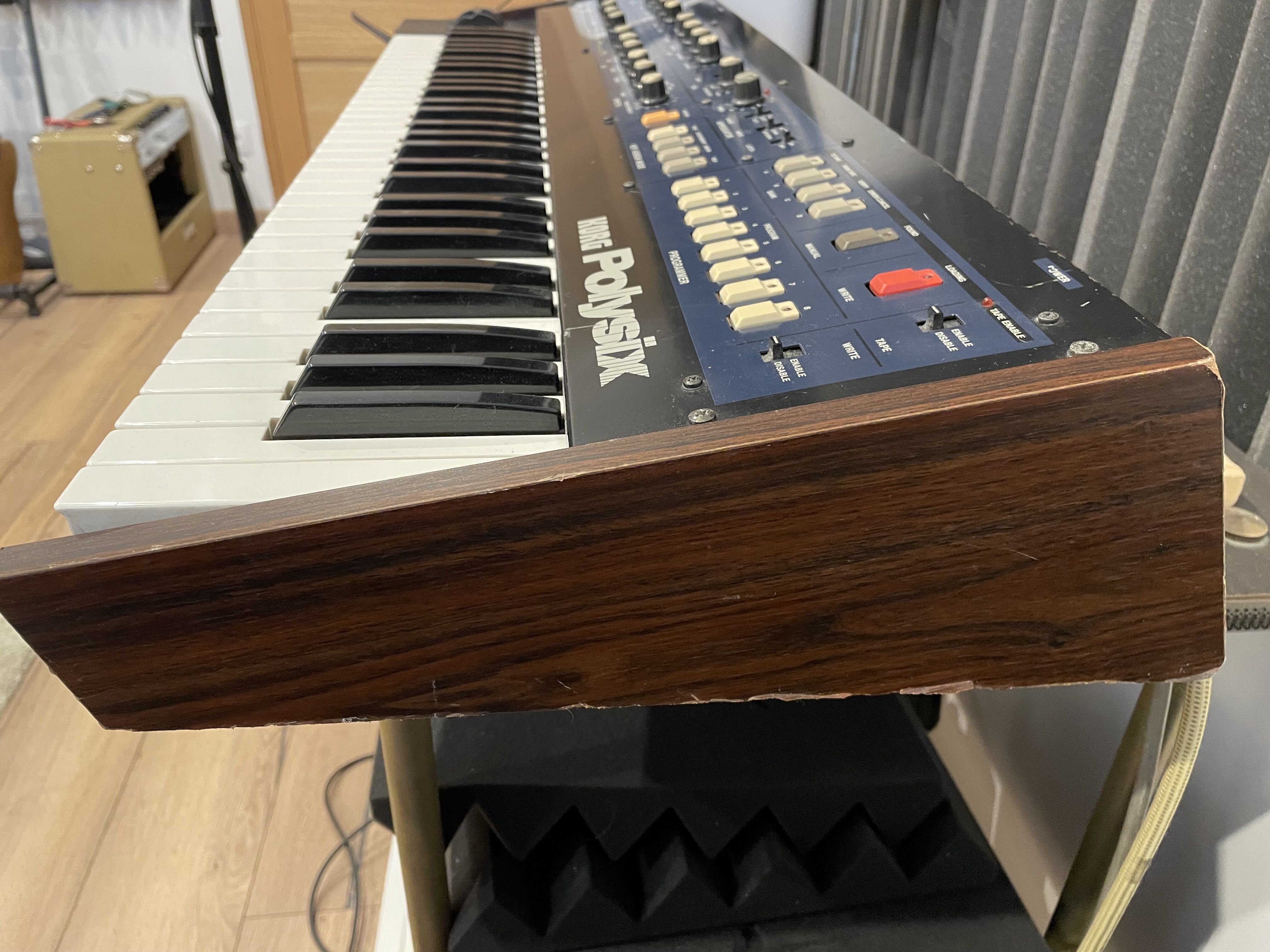 PolySix - Korg PolySix - Audiofanzine