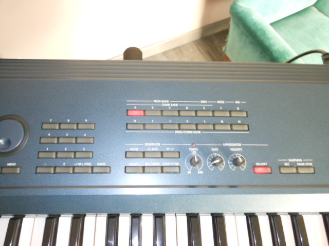 TRITON EXTREME 76 - Korg Triton Extreme 76 - Audiofanzine